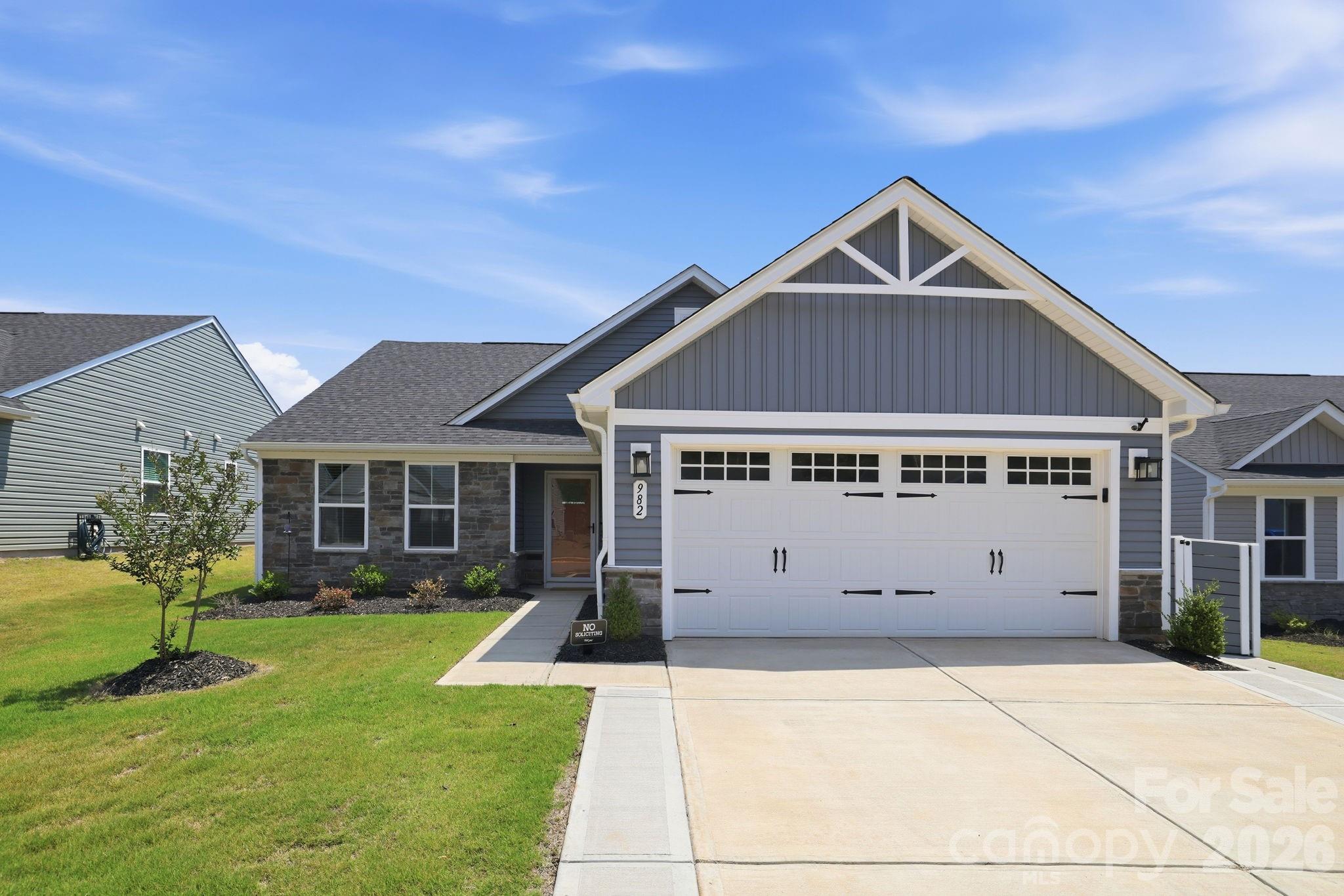 982 Pemberley Street, Lancaster, SC - photo 3 of 38