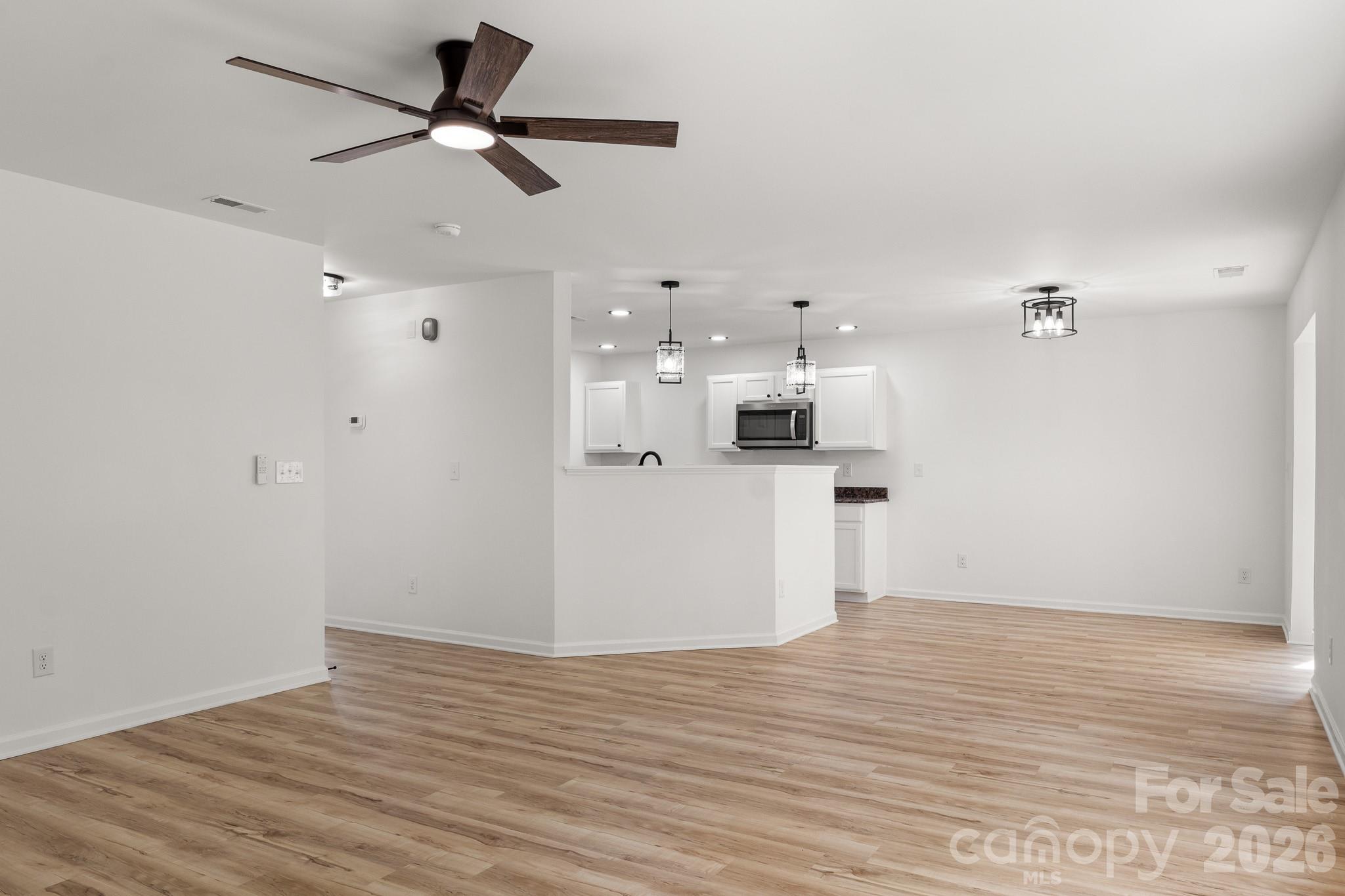 8723 Buttonwood Court, Charlotte, NC - photo 16 of 43
