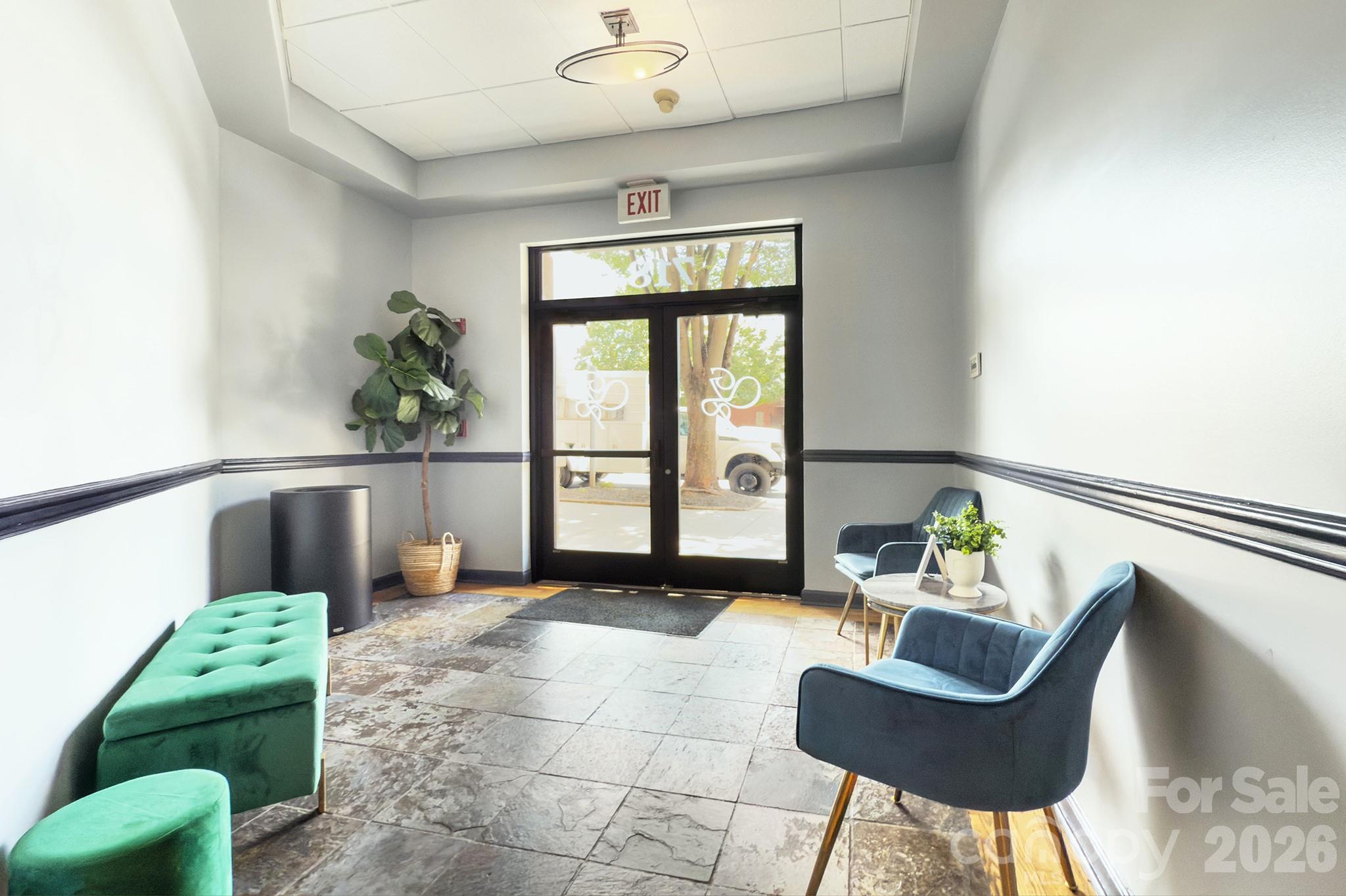 Photo 33 of 718 W Trade Street604, Charlotte, NC