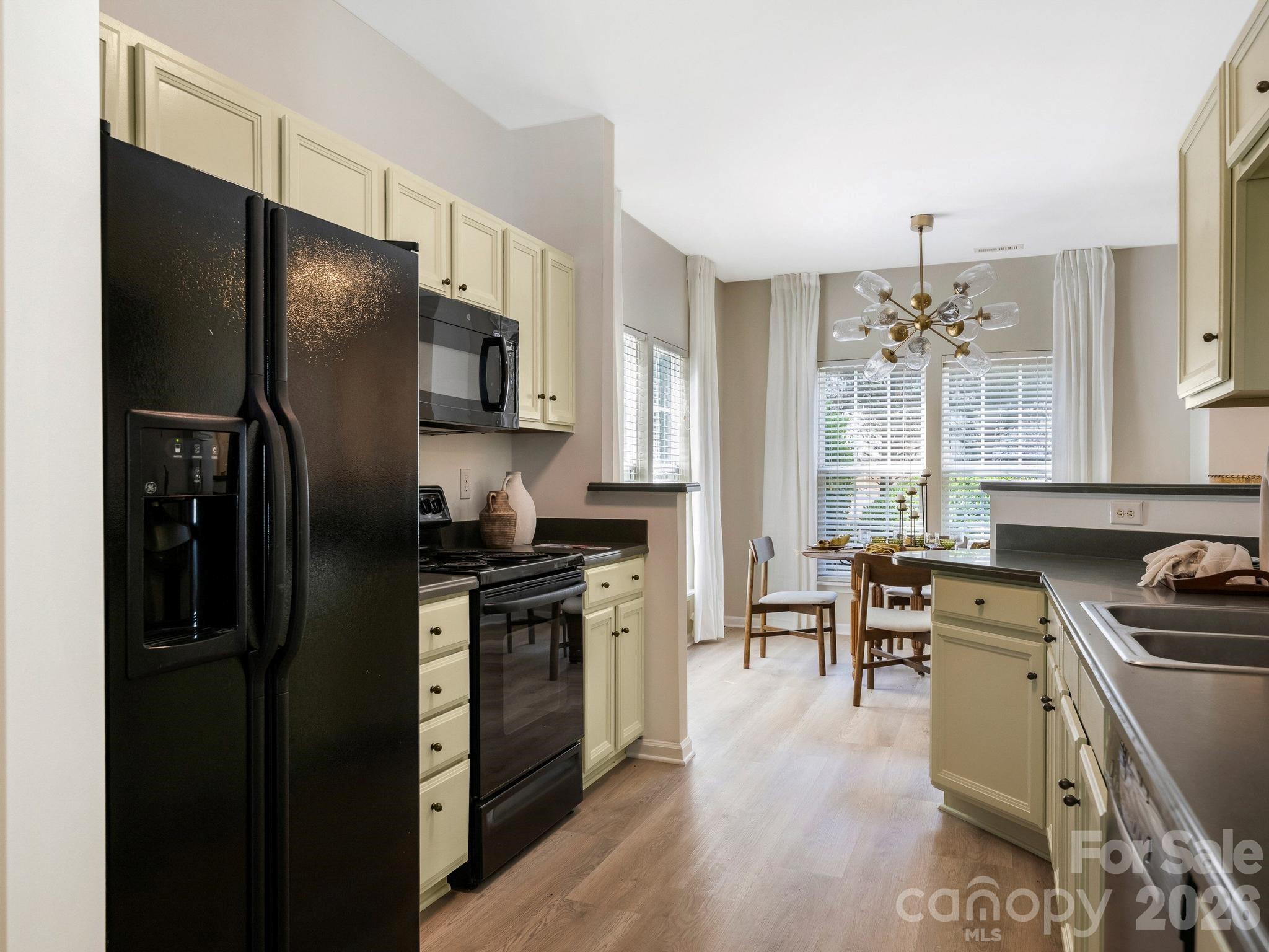 Photo 10 of 12327 Jessica Place, Charlotte, NC