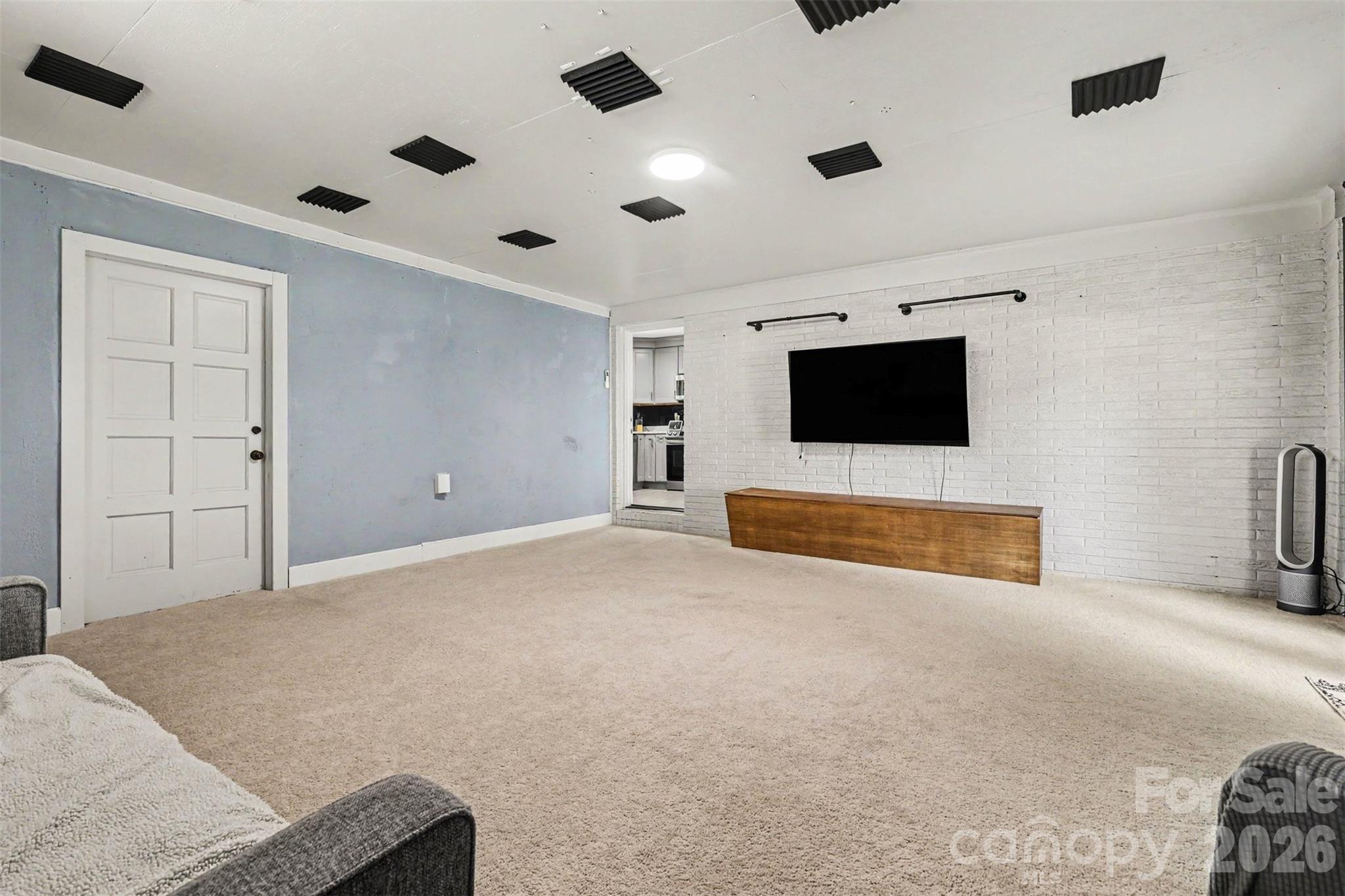 Photo 17 of 7048 Delta Lake Drive, Charlotte, NC