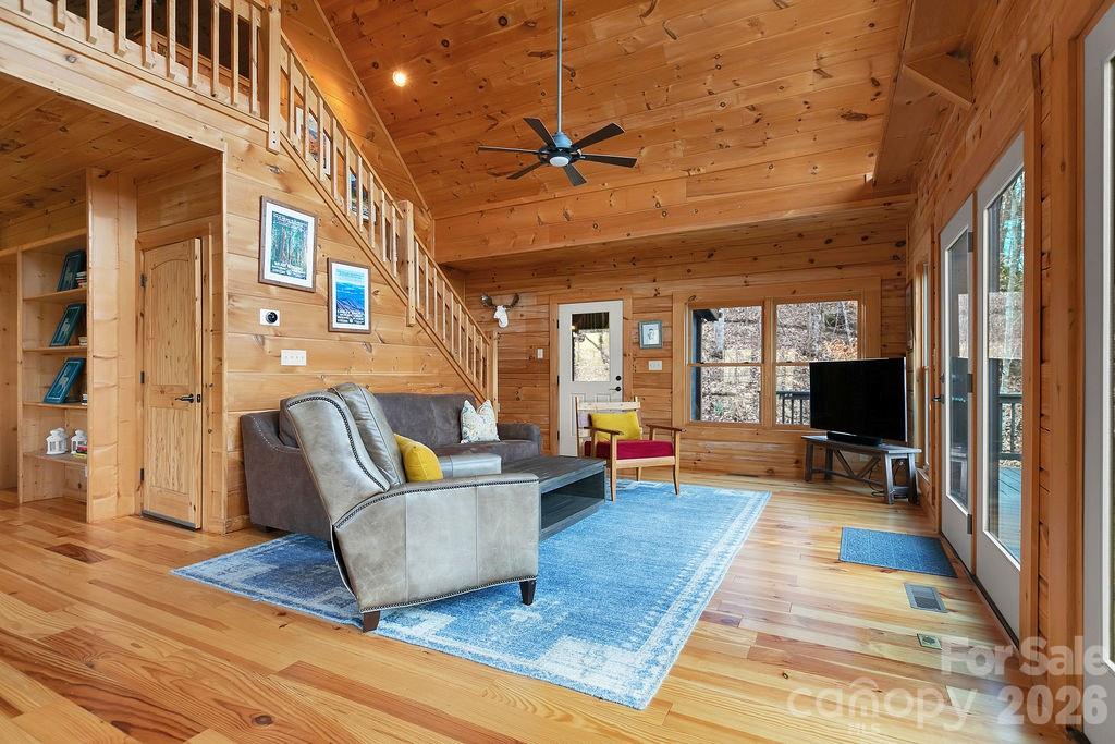 130 Greenfield Circle, Brevard, NC - photo 7 of 49