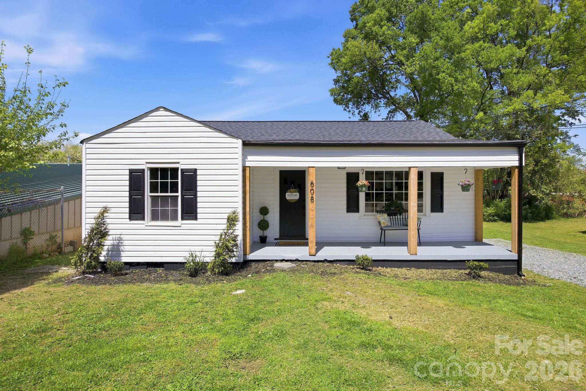 608 Carver Drive, Lexington, NC