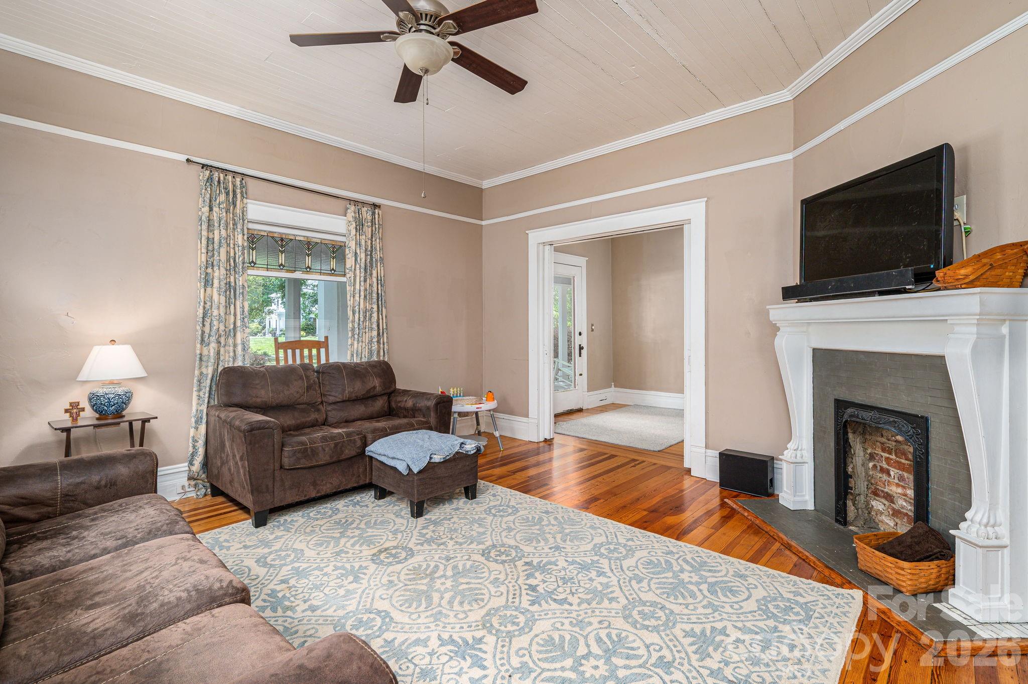 306 W Old Post Road, Cherryville, NC - photo 8 of 43