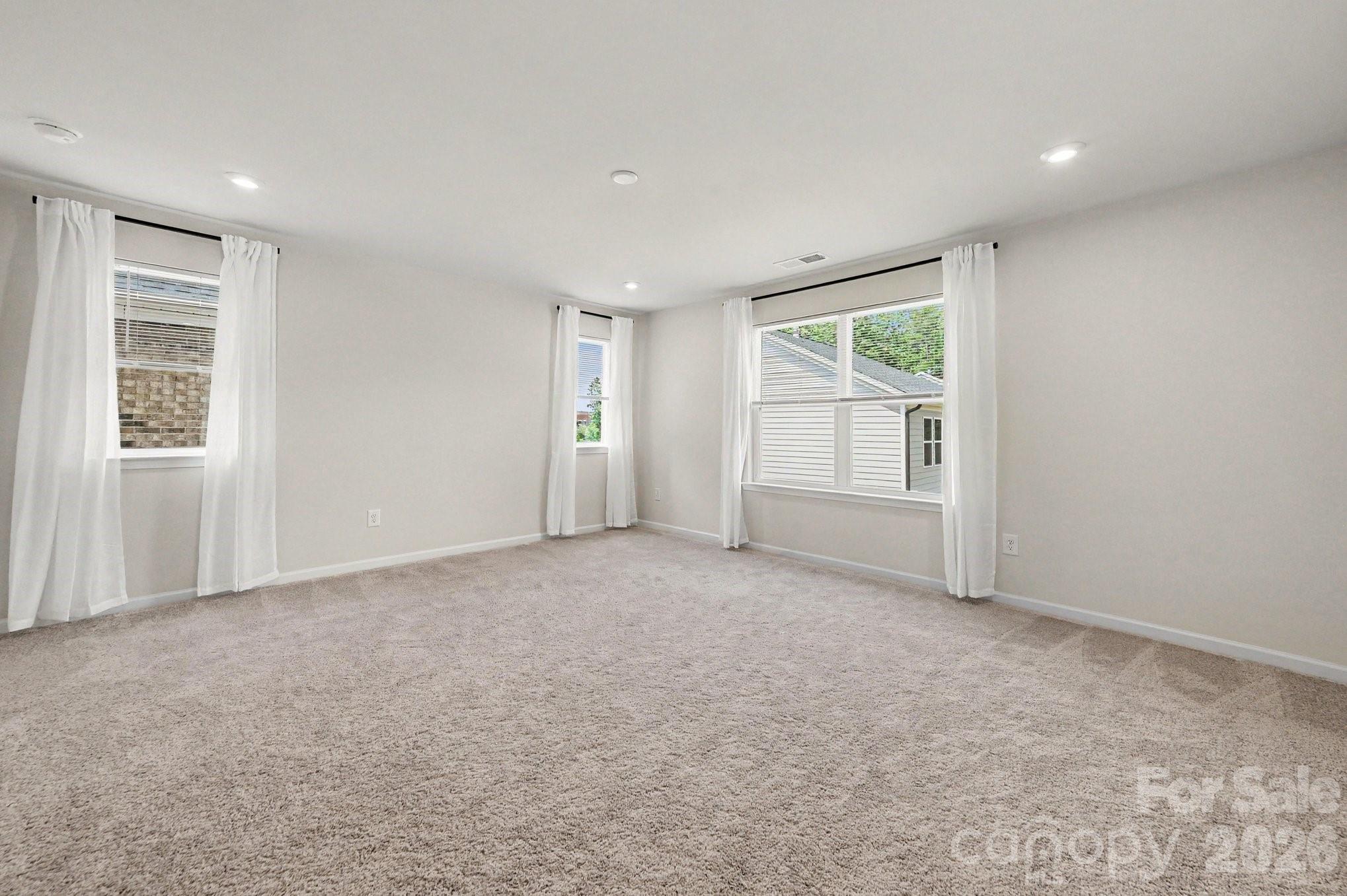 Photo 15 of 8230 Franklin Trail Street, Charlotte, NC