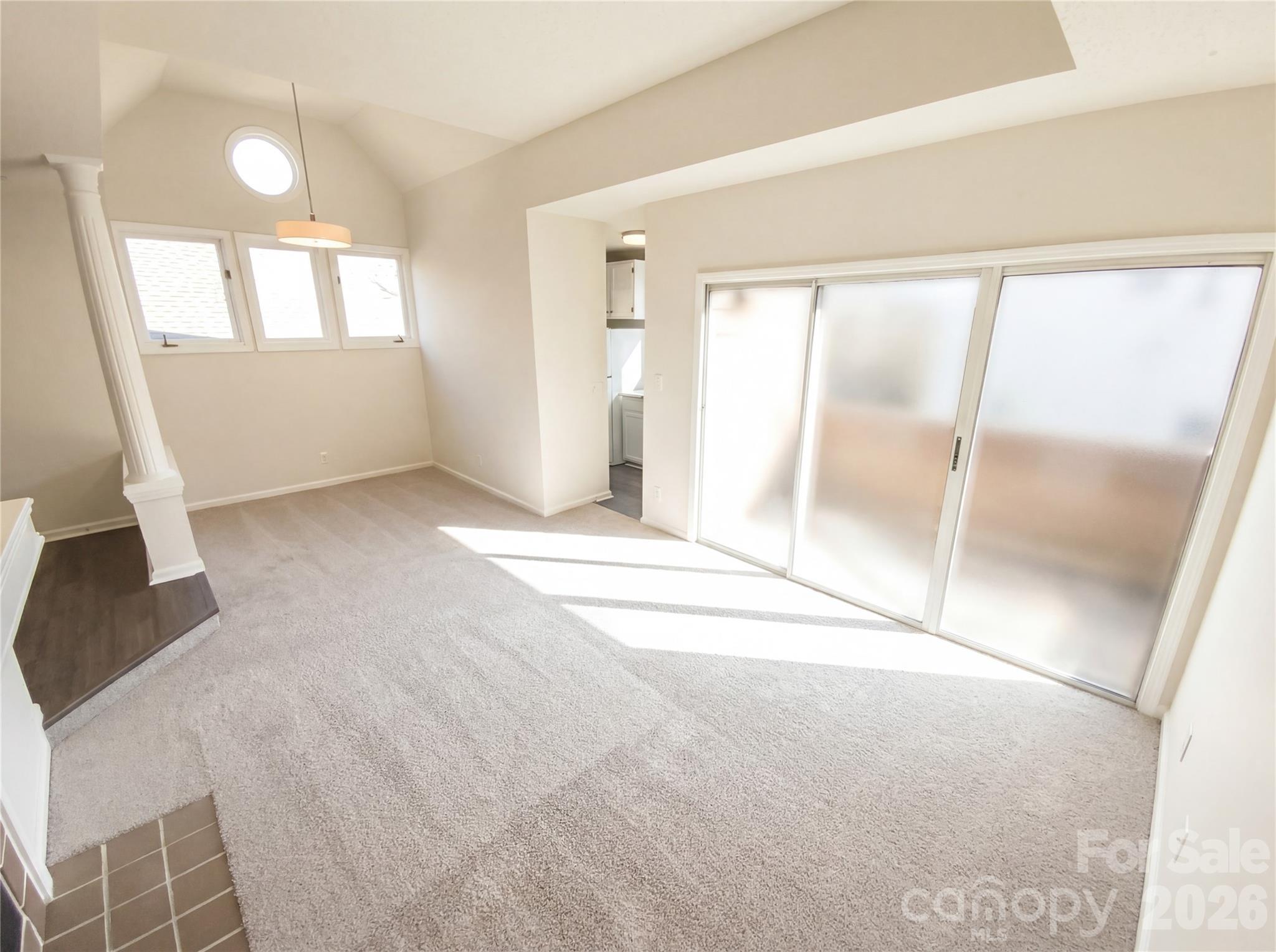 Photo 18 of 1101 E Morehead Street33, Charlotte, NC