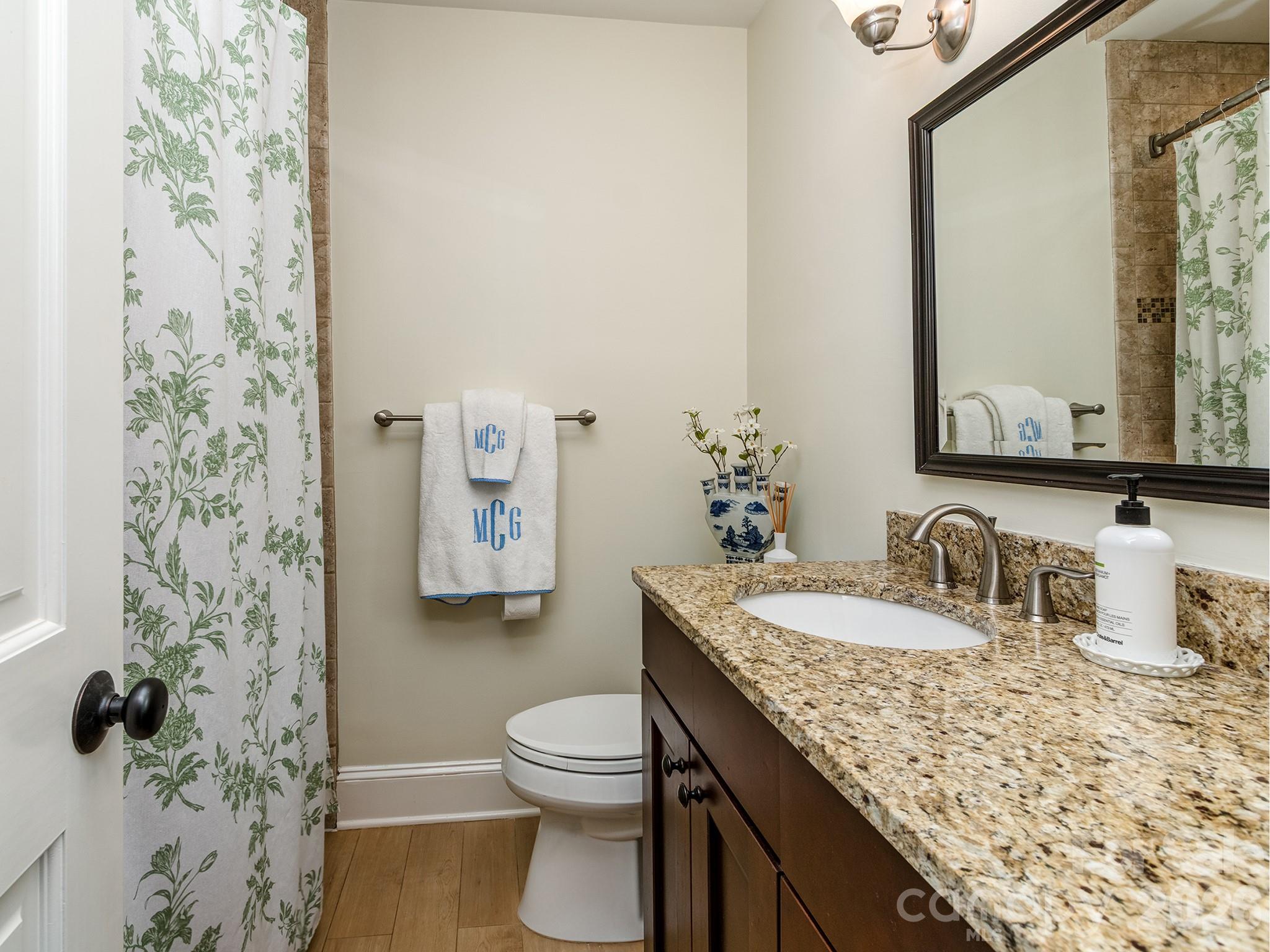 Photo 18 of 6817 Ronda Avenue, Charlotte, NC