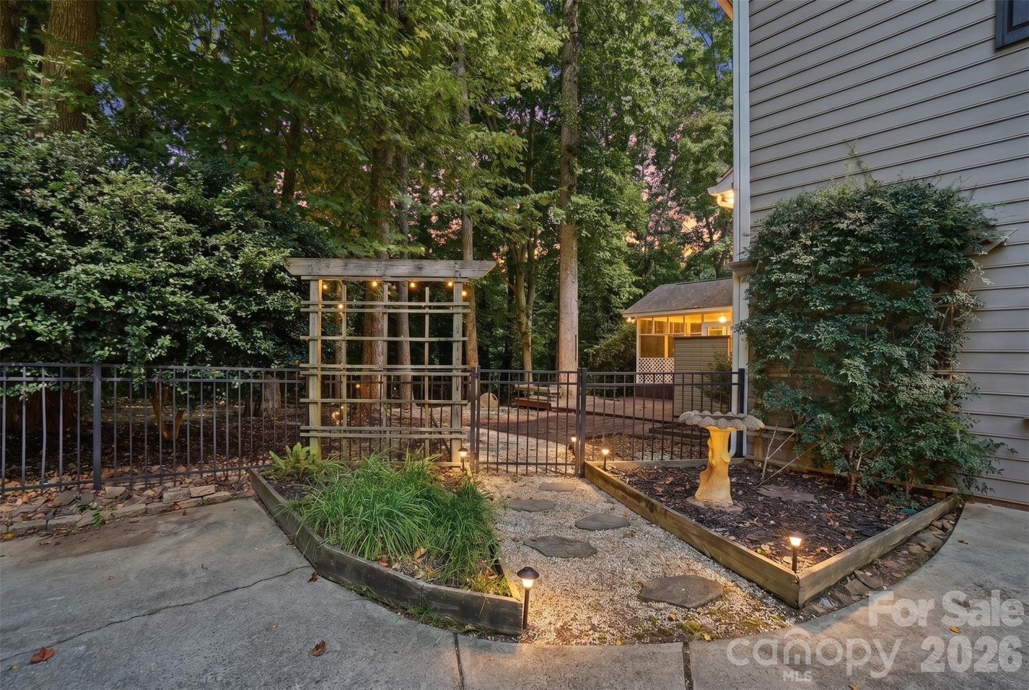 Photo 26 of 1112 Long Paw Lane, Charlotte, NC