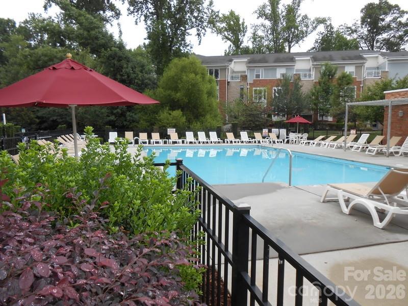 Photo 13 of 537 Donatello Avenue, Charlotte, NC