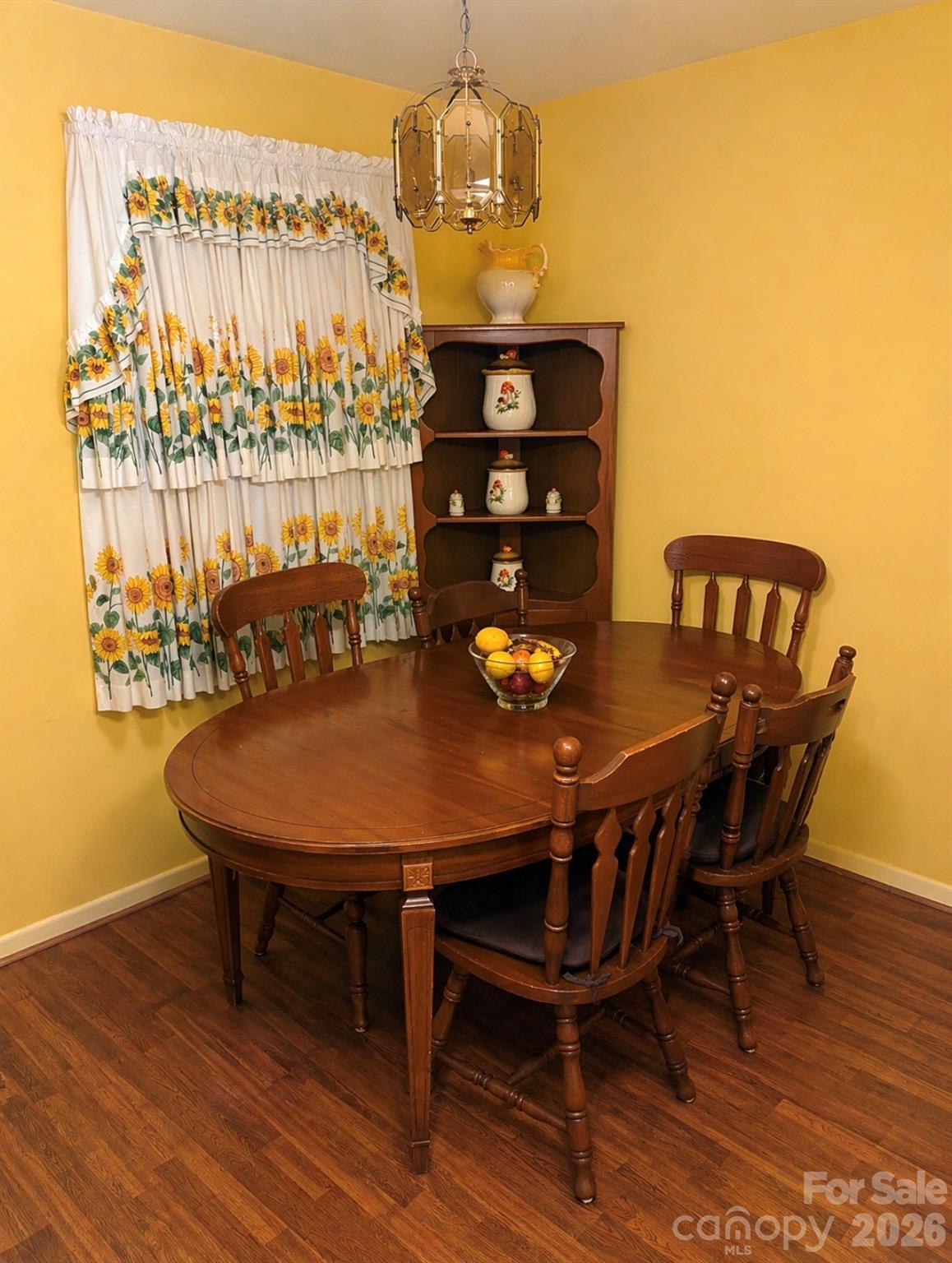 2126 Syracuse Drive, Charlotte, NC - photo 4 of 15