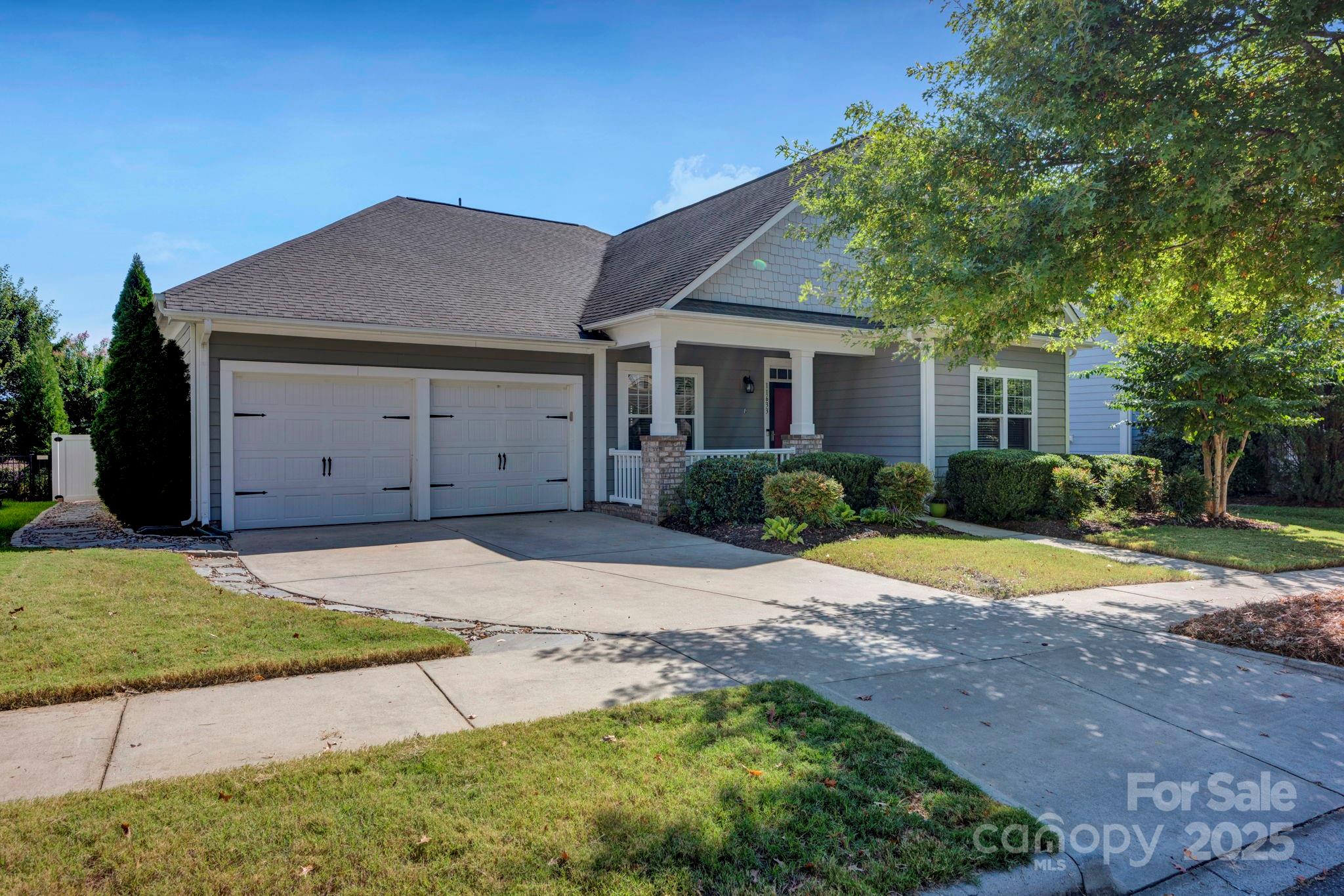 11633 Bradford Park Drive, Davidson, NC - photo 2 of 41