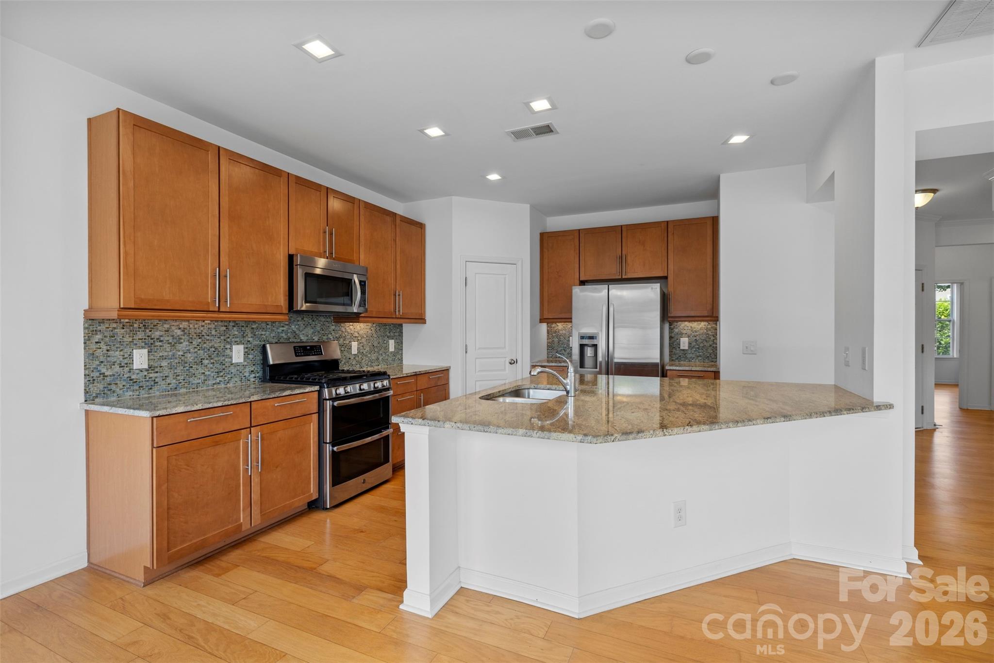 Photo 10 of 4418 Forest Gate Lane, Charlotte, NC