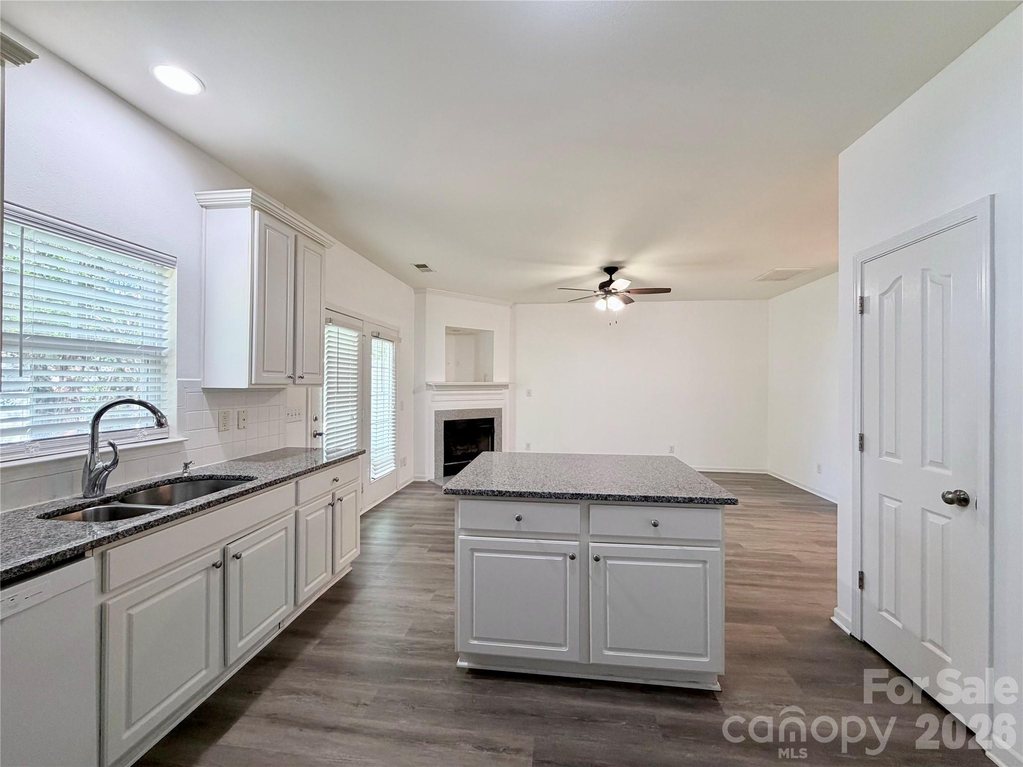 Photo 14 of 10968 Princeton Village Drive, Charlotte, NC