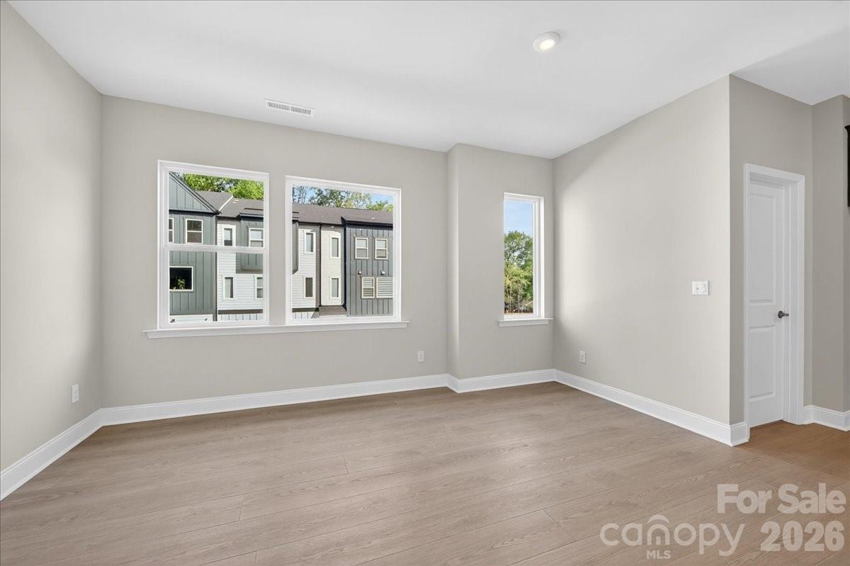 Photo 19 of 7933 Cedarsmith Court, Charlotte, NC