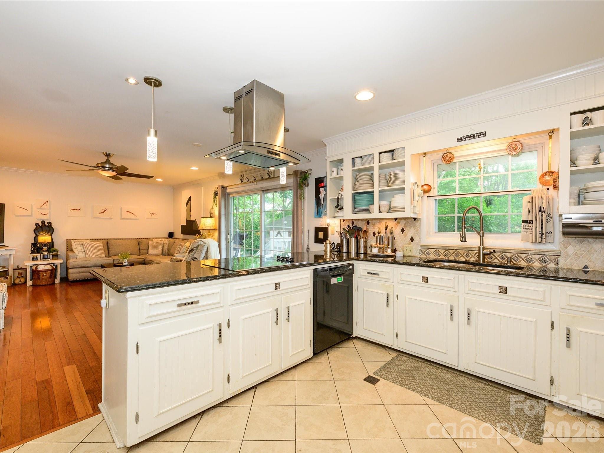 Photo 14 of 1300 Bevis Drive, Charlotte, NC