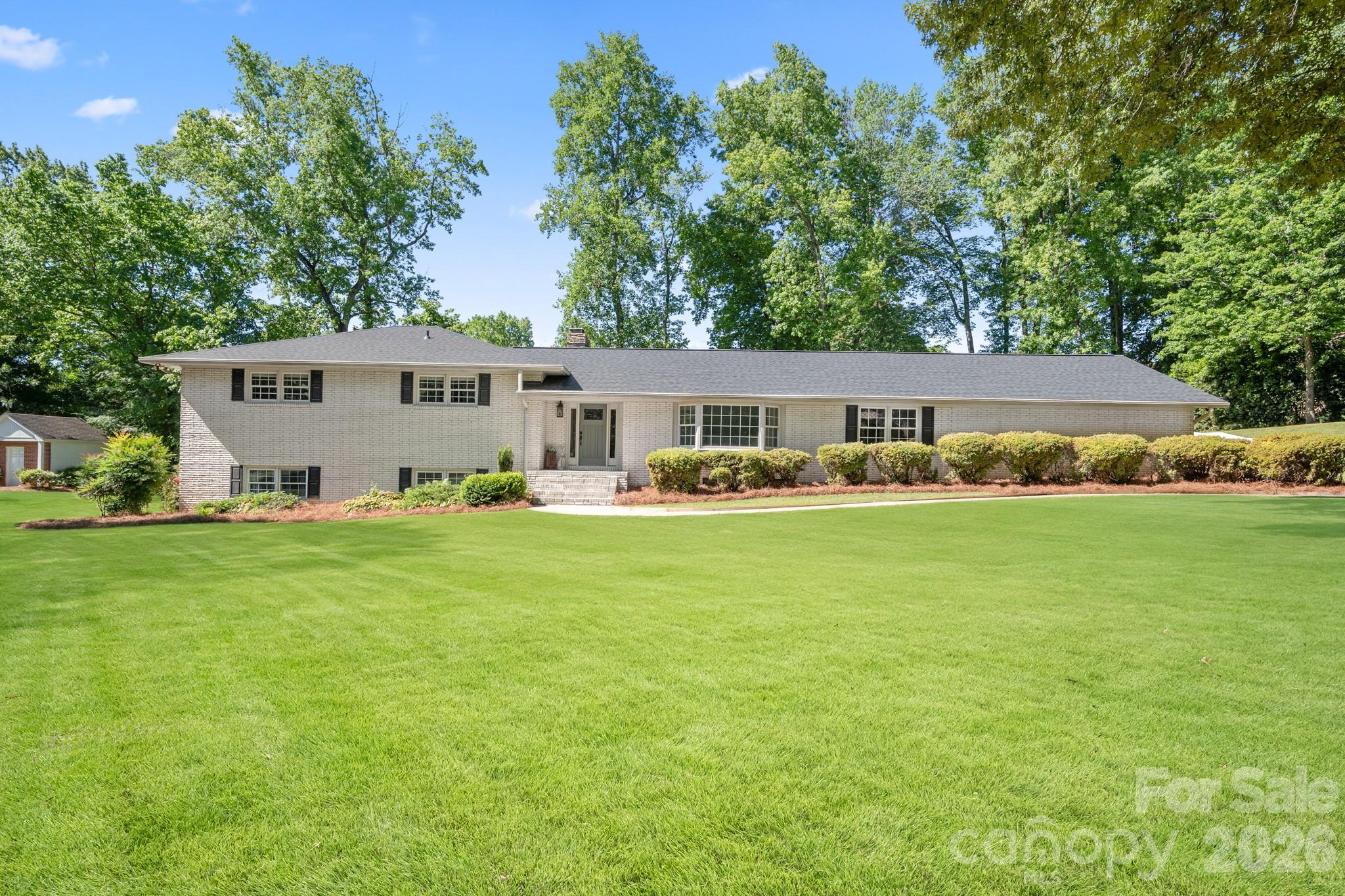 3713 Saint Regis Drive, Gastonia, NC