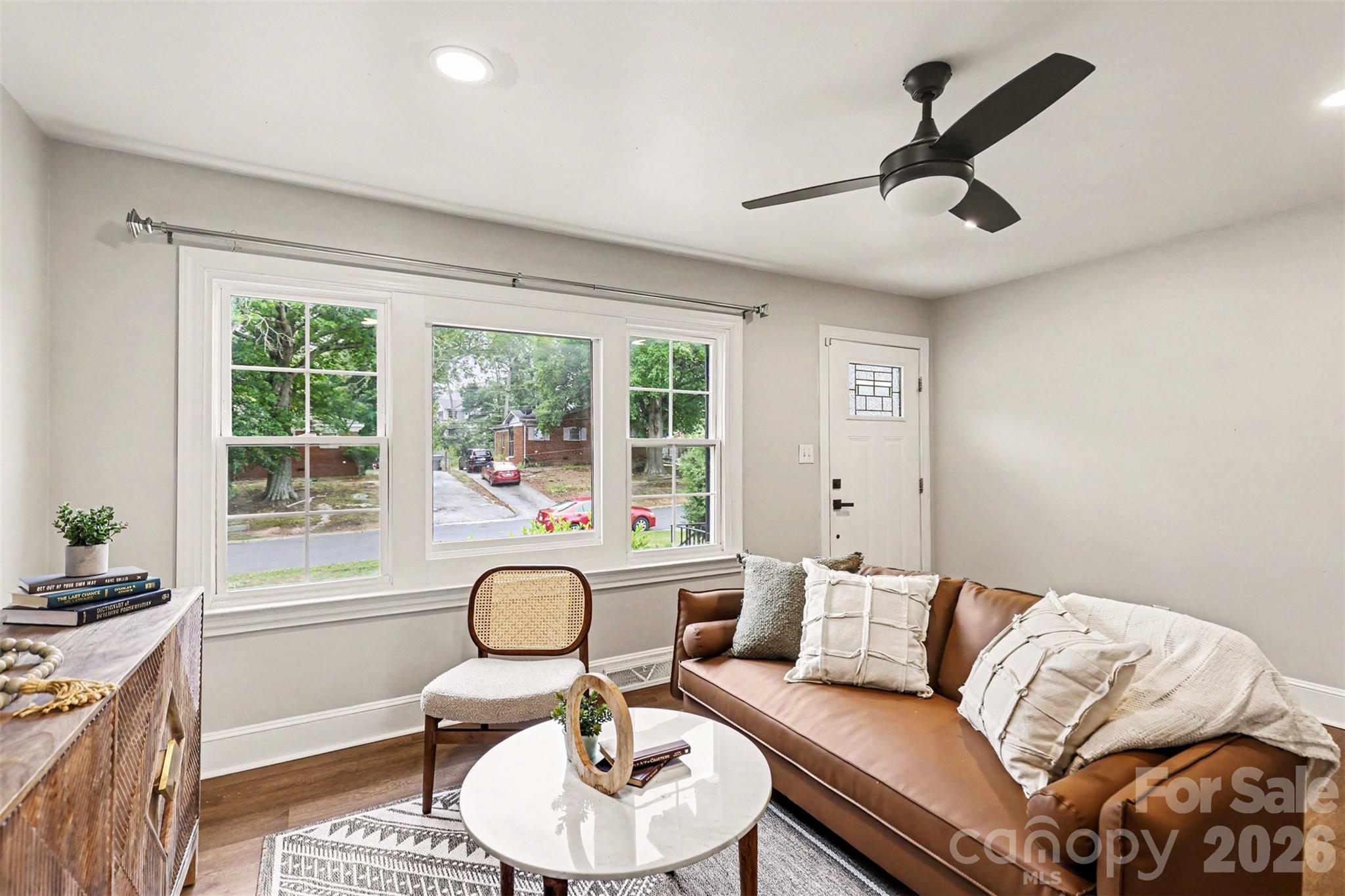 3430 Meredith Avenue, Charlotte, NC - photo 4 of 21