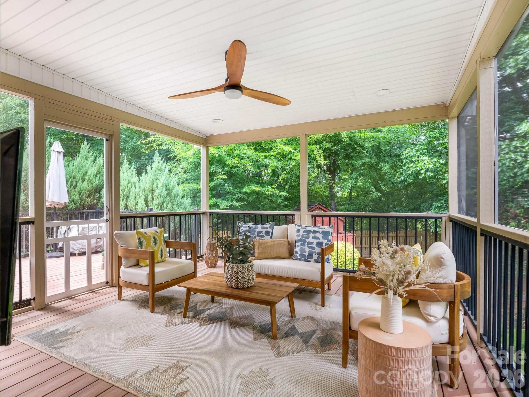 Photo 15 of 6807 Guinevere Drive, Charlotte, NC
