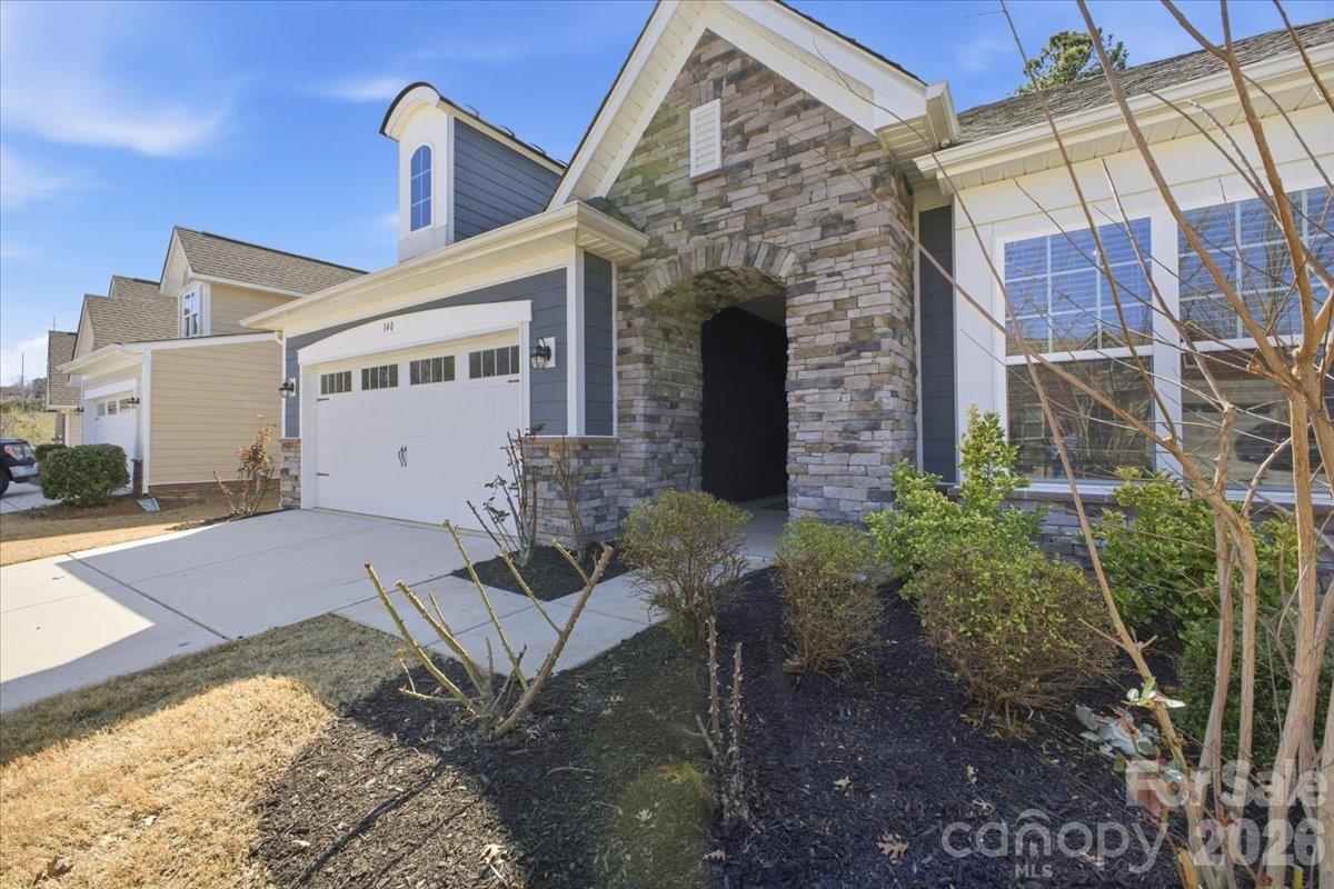 140 Picasso Trail, Mount Holly, NC - photo 3 of 35