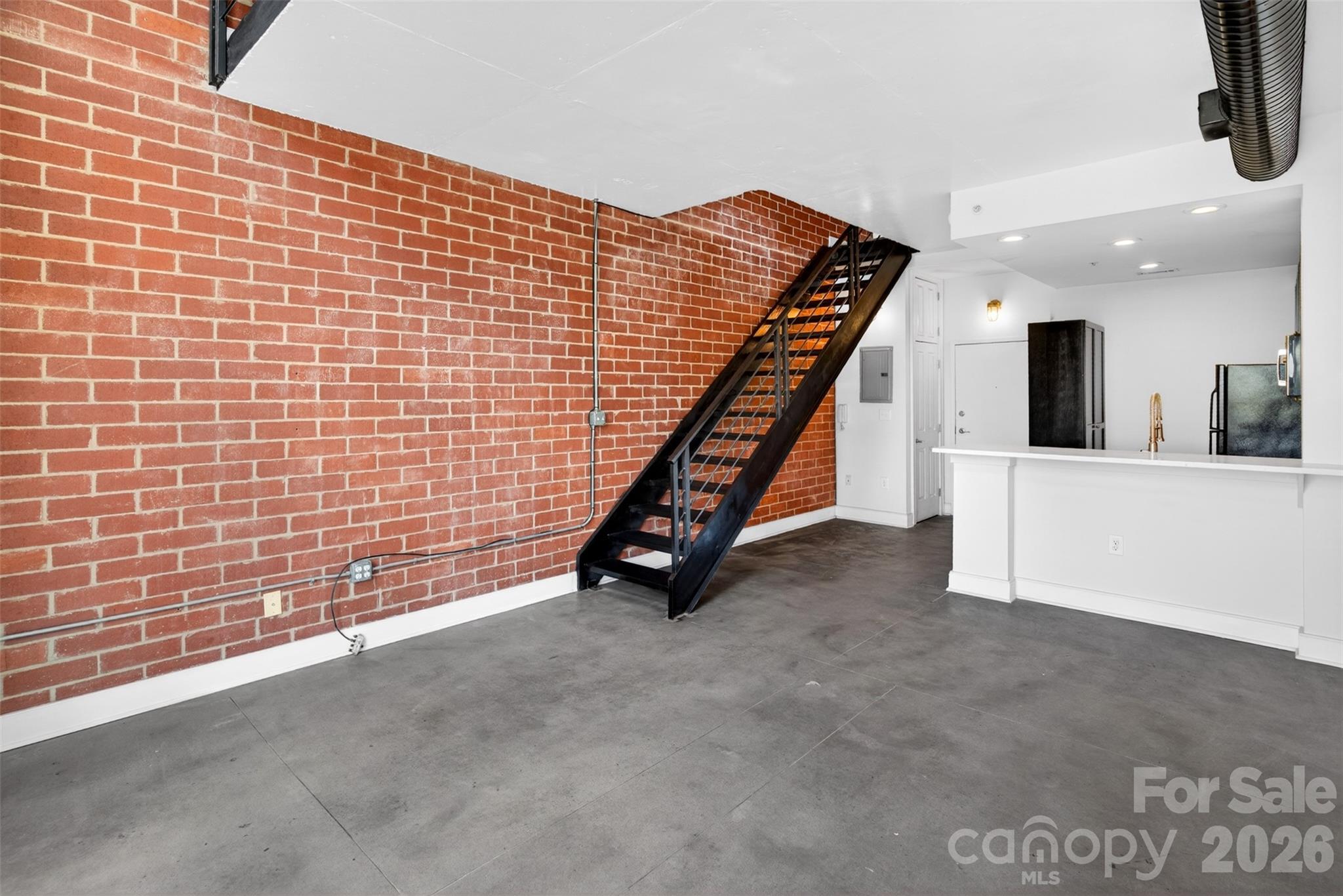 Photo 13 of 710 W Trade Street505, Charlotte, NC