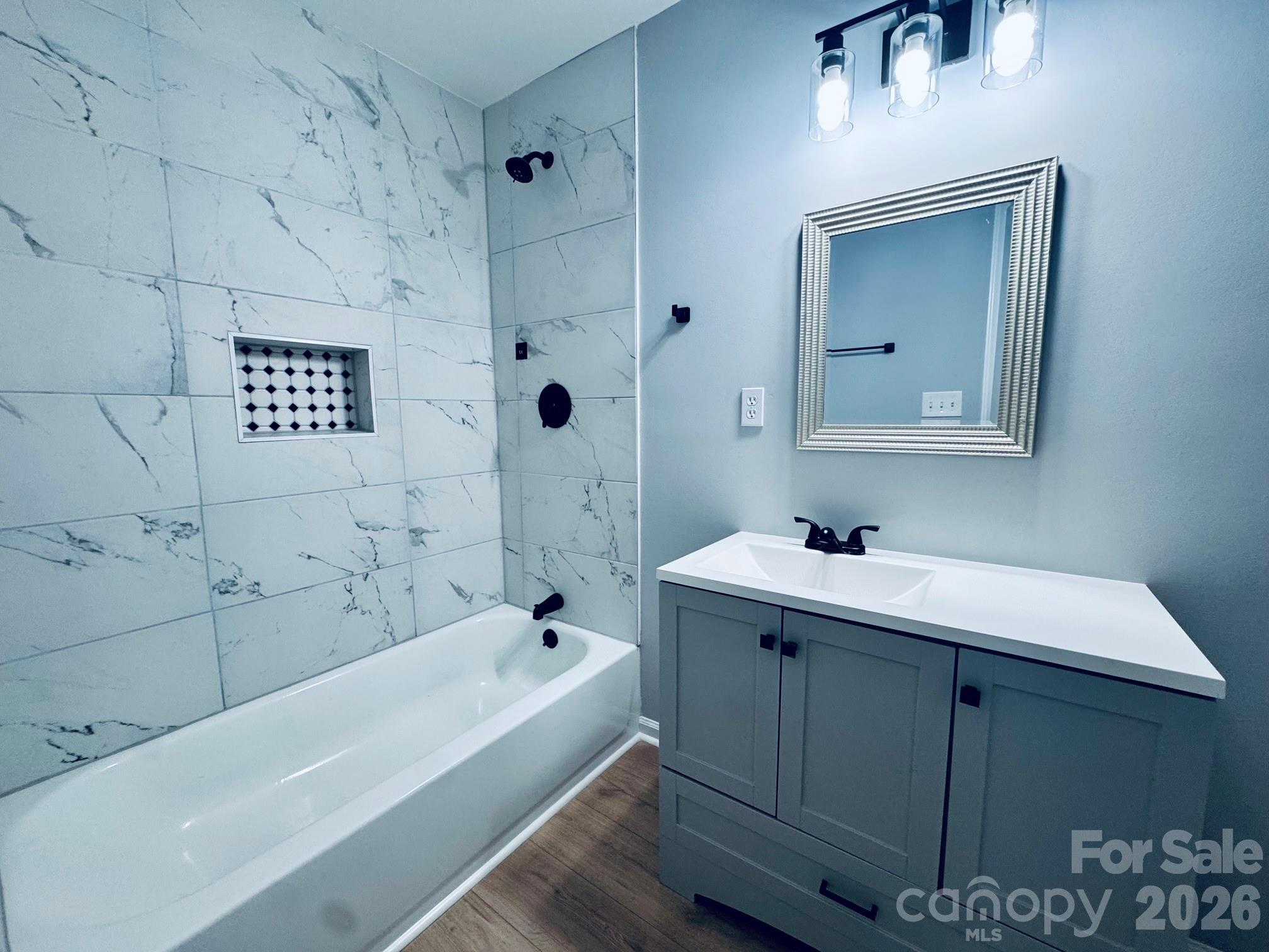 Photo 6 of 533 Frank Drive, Charlotte, NC