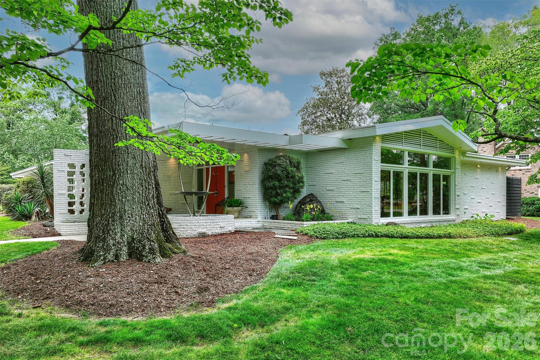 Photo 2 of 1818 Cloister Drive, Charlotte, NC