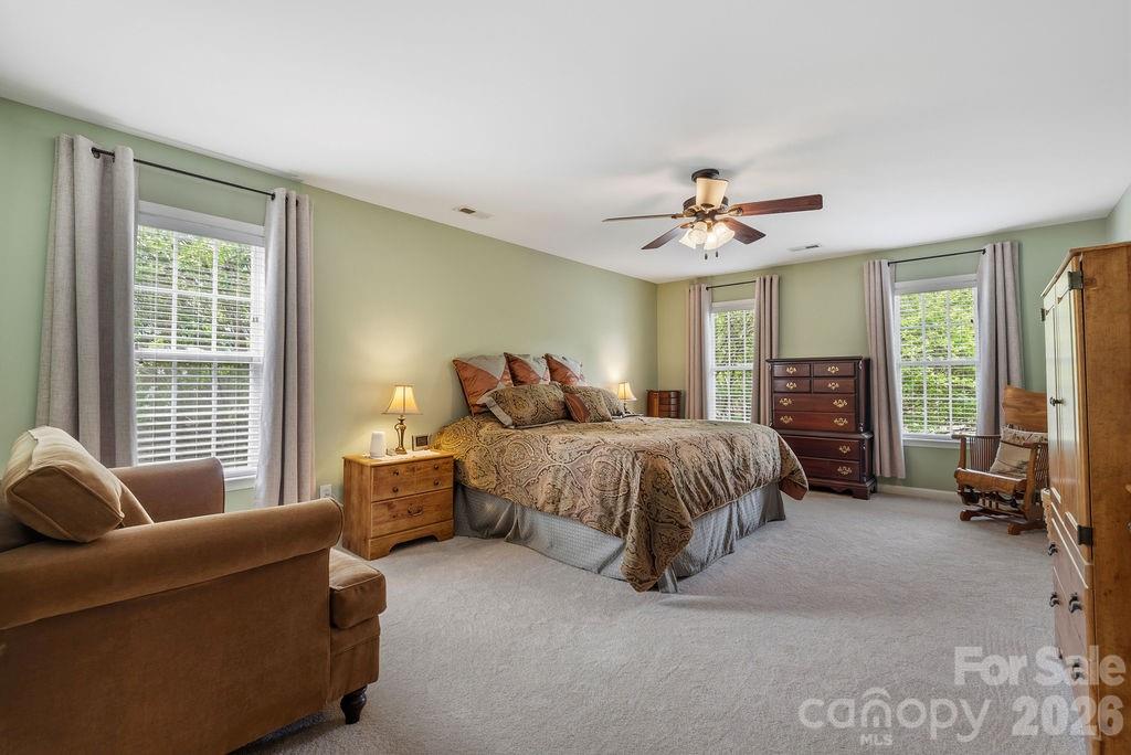 10826 Persimmon Creek Drive, Mint Hill, NC - photo 26 of 48