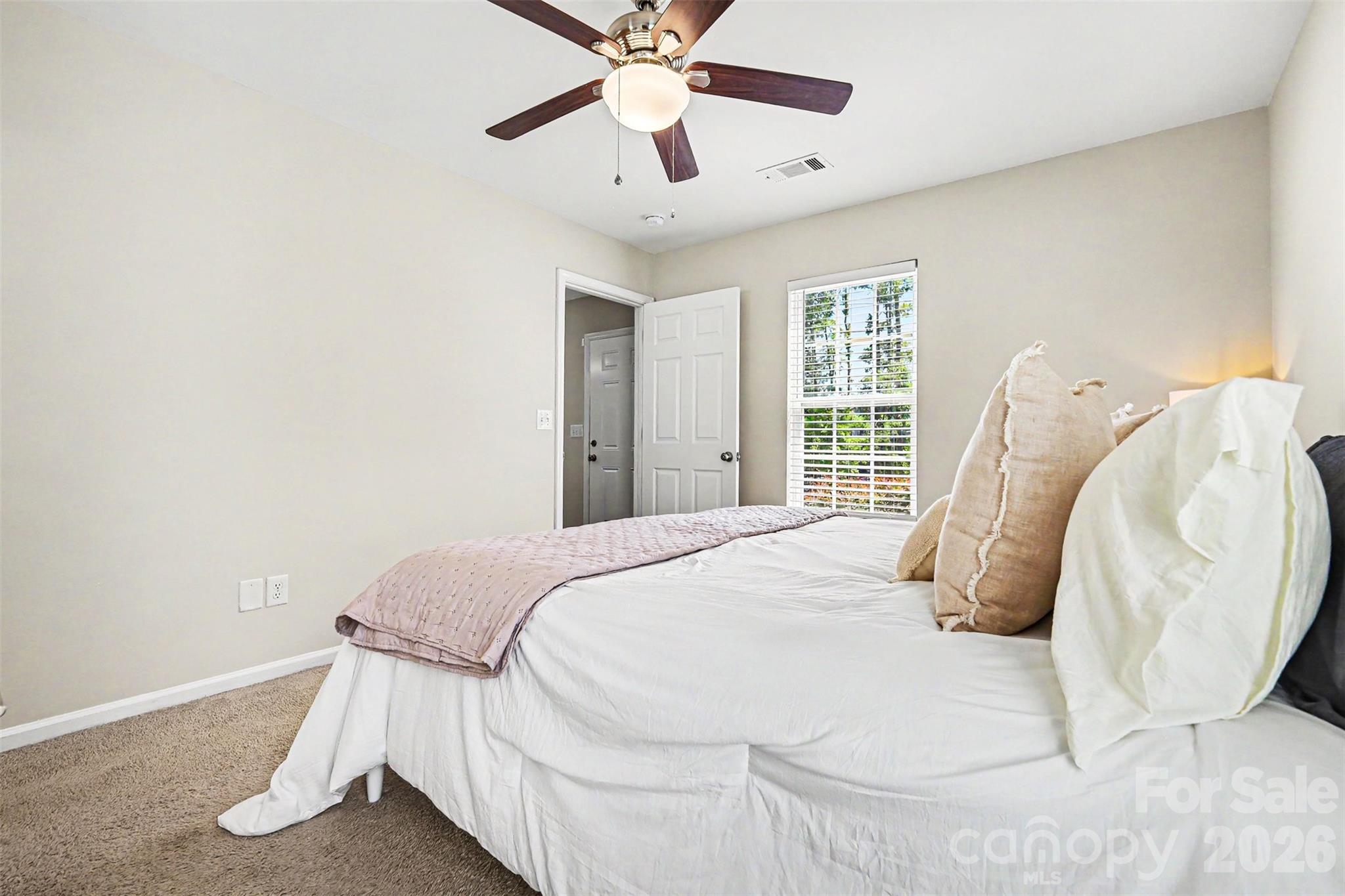 2540 Elmin Street, Charlotte, NC - photo 11 of 21