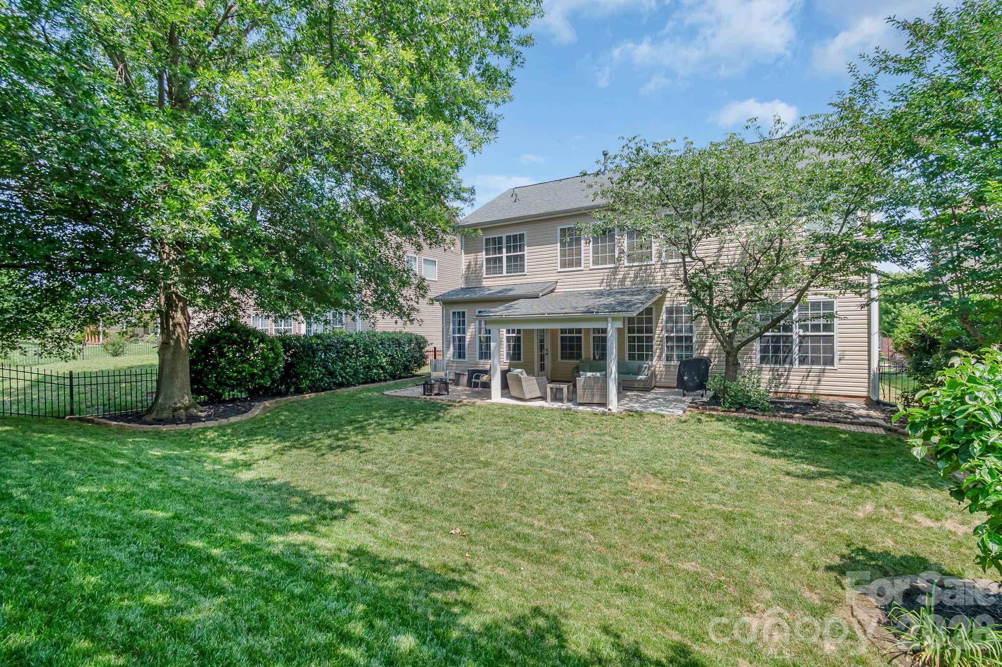 10507 Bere Island Drive, Charlotte, NC - photo 34 of 43