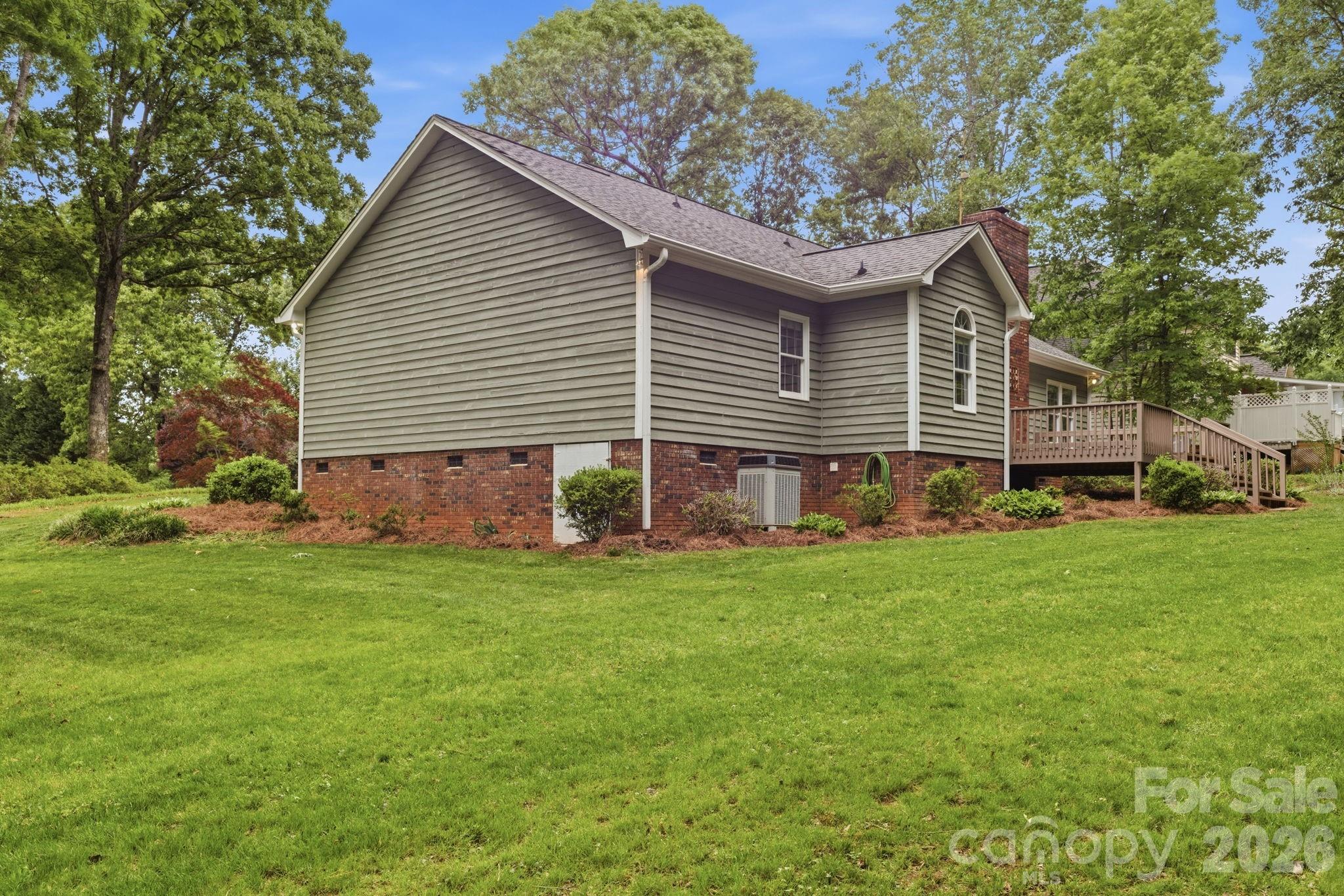 4804 Elmhurst Drive NE, Hickory, NC - photo 31 of 40