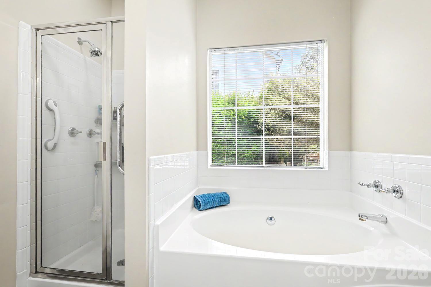Photo 19 of 4710 Kirkgard Trail, Charlotte, NC
