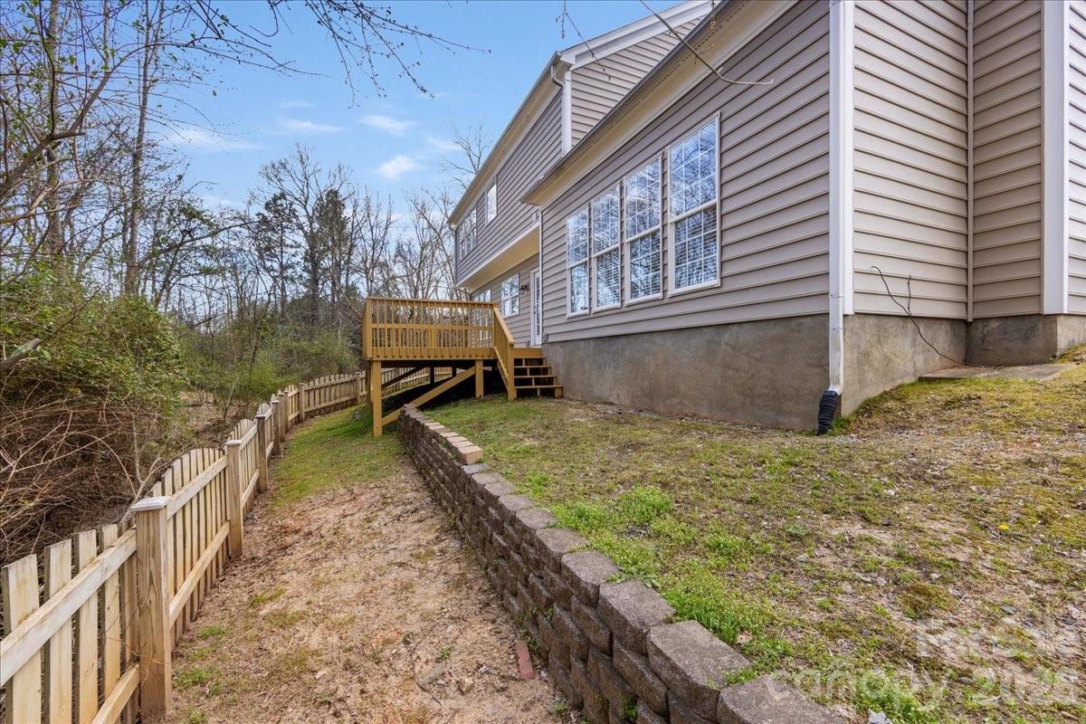Photo 42 of 11143 Knight Castle Drive20, Charlotte, NC
