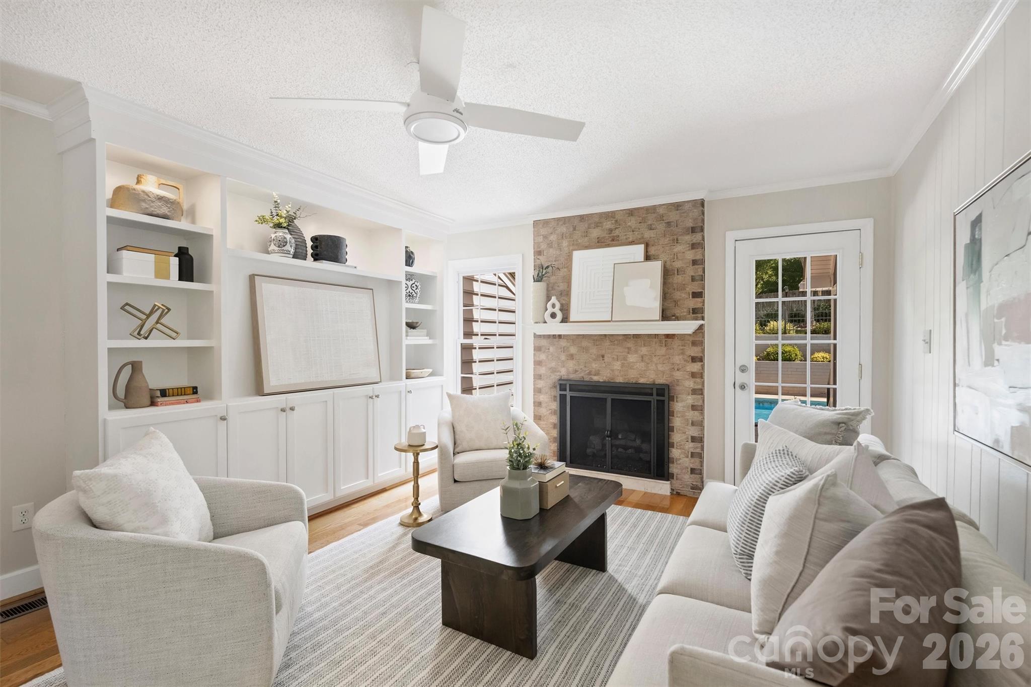 Photo 12 of 4013 Bridgewood Lane, Charlotte, NC