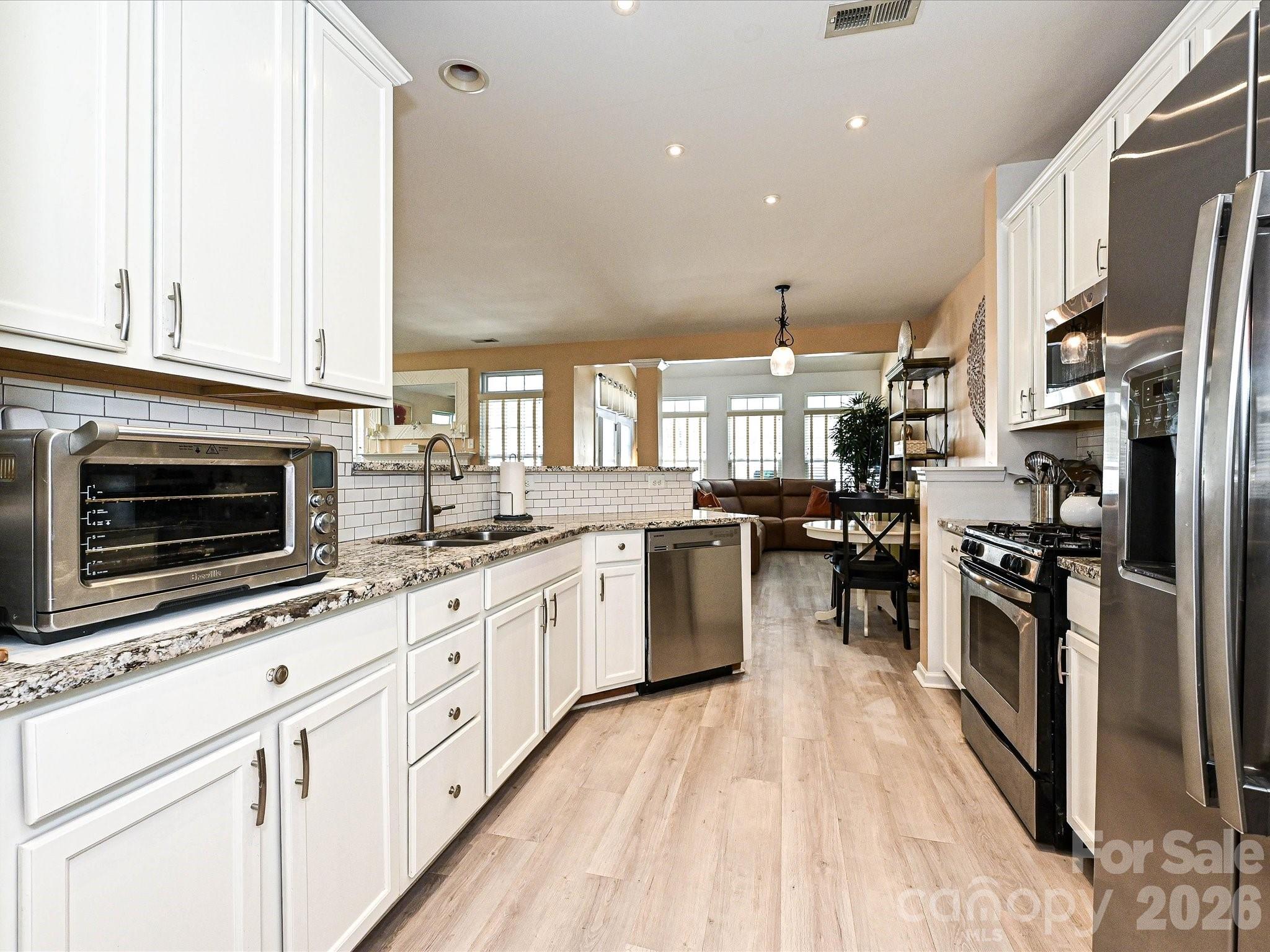 9740 Springholm Drive, Charlotte, NC - photo 16 of 42