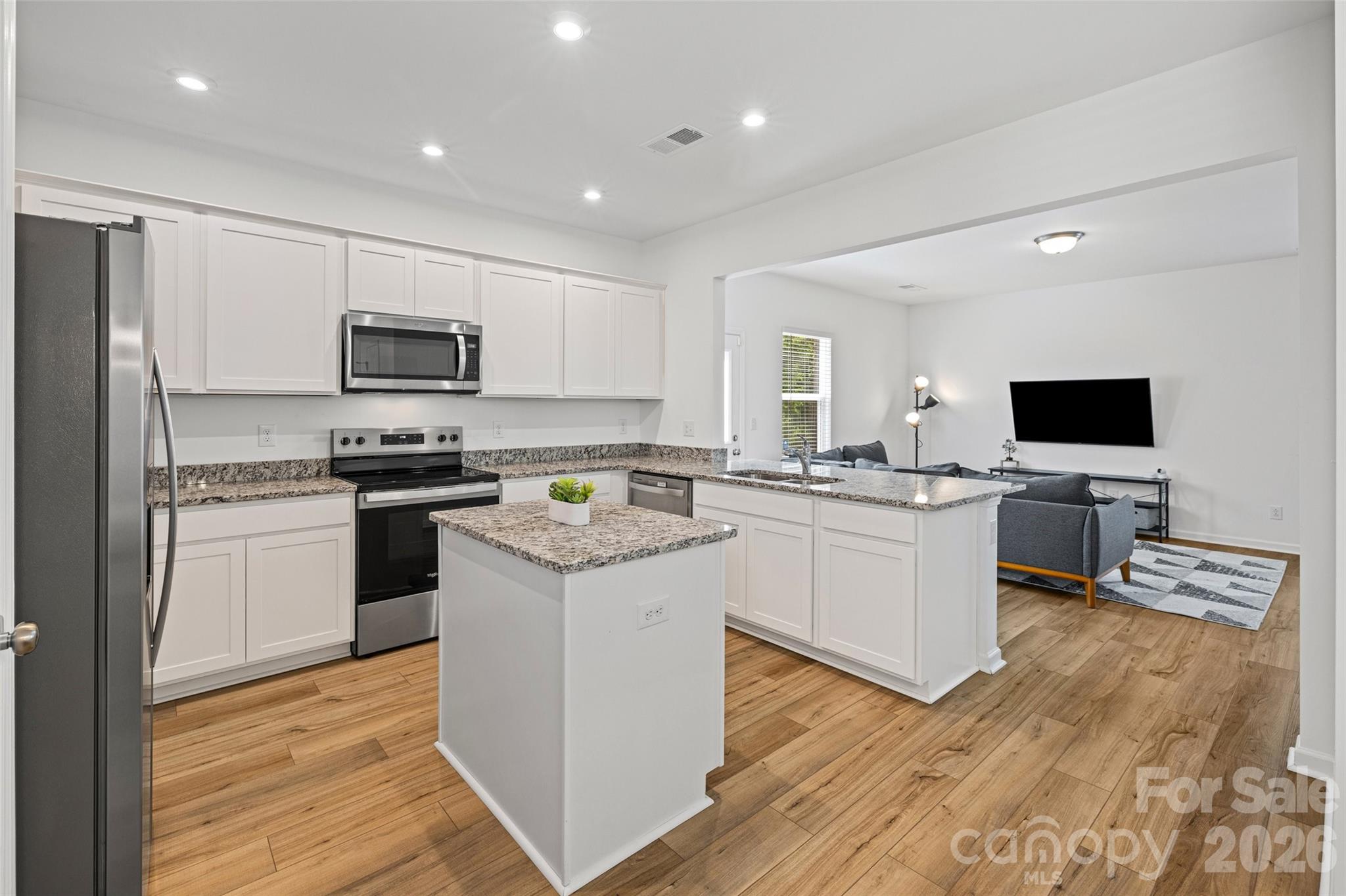 Photo 2 of 11012 Wickenden Way, Charlotte, NC