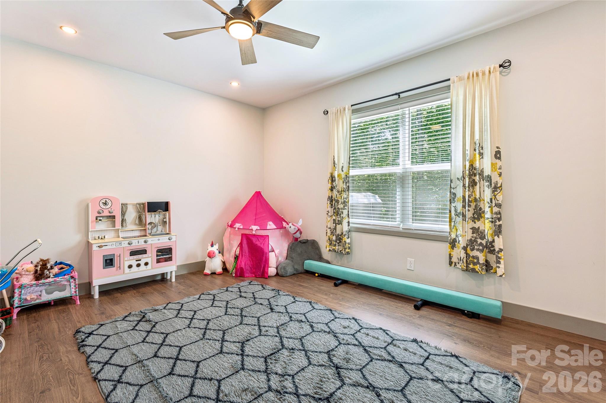 305 Robinson Avenue, Mount Holly, NC - photo 28 of 49