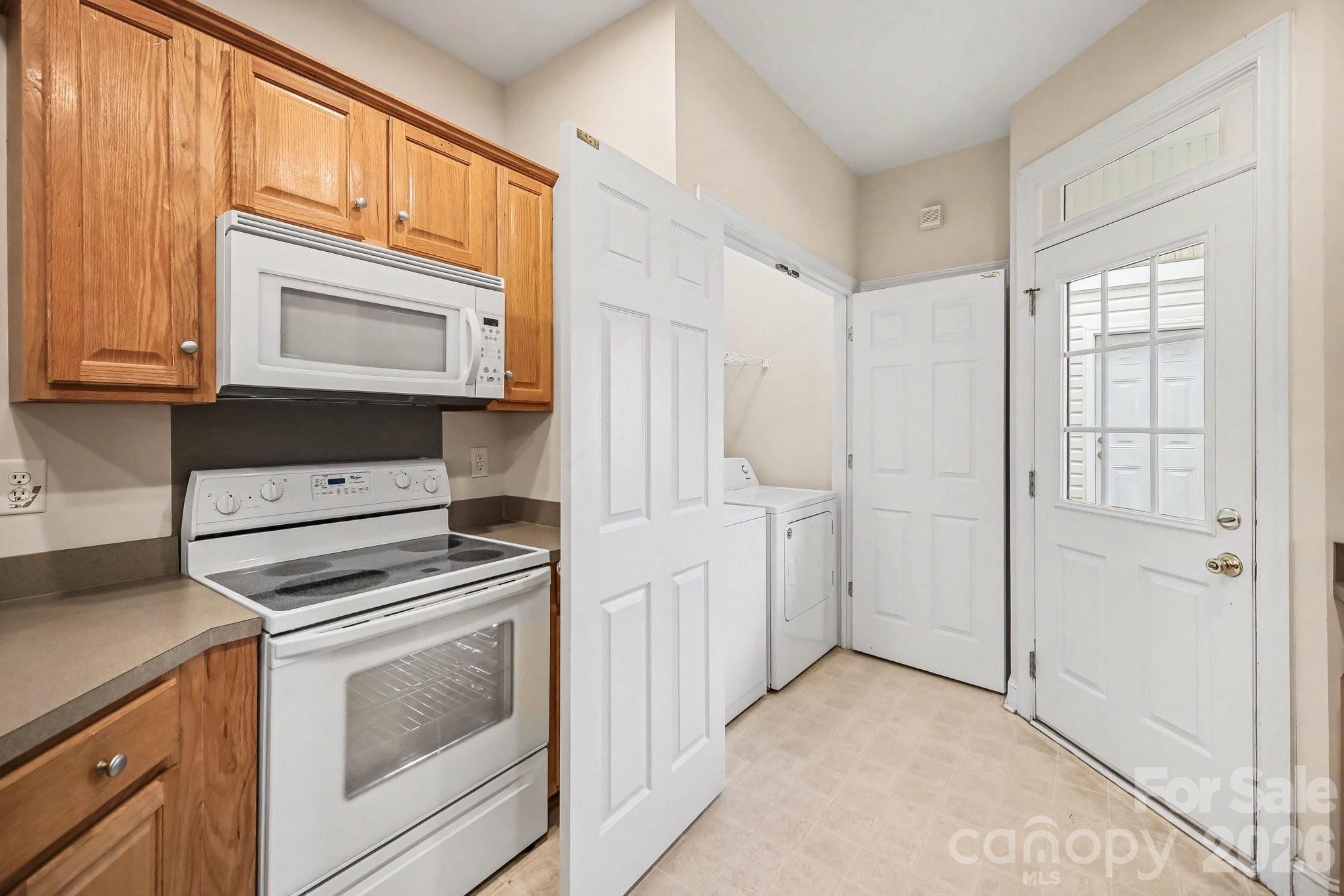 2065 Gable Way Lane, Matthews, NC - photo 16 of 35