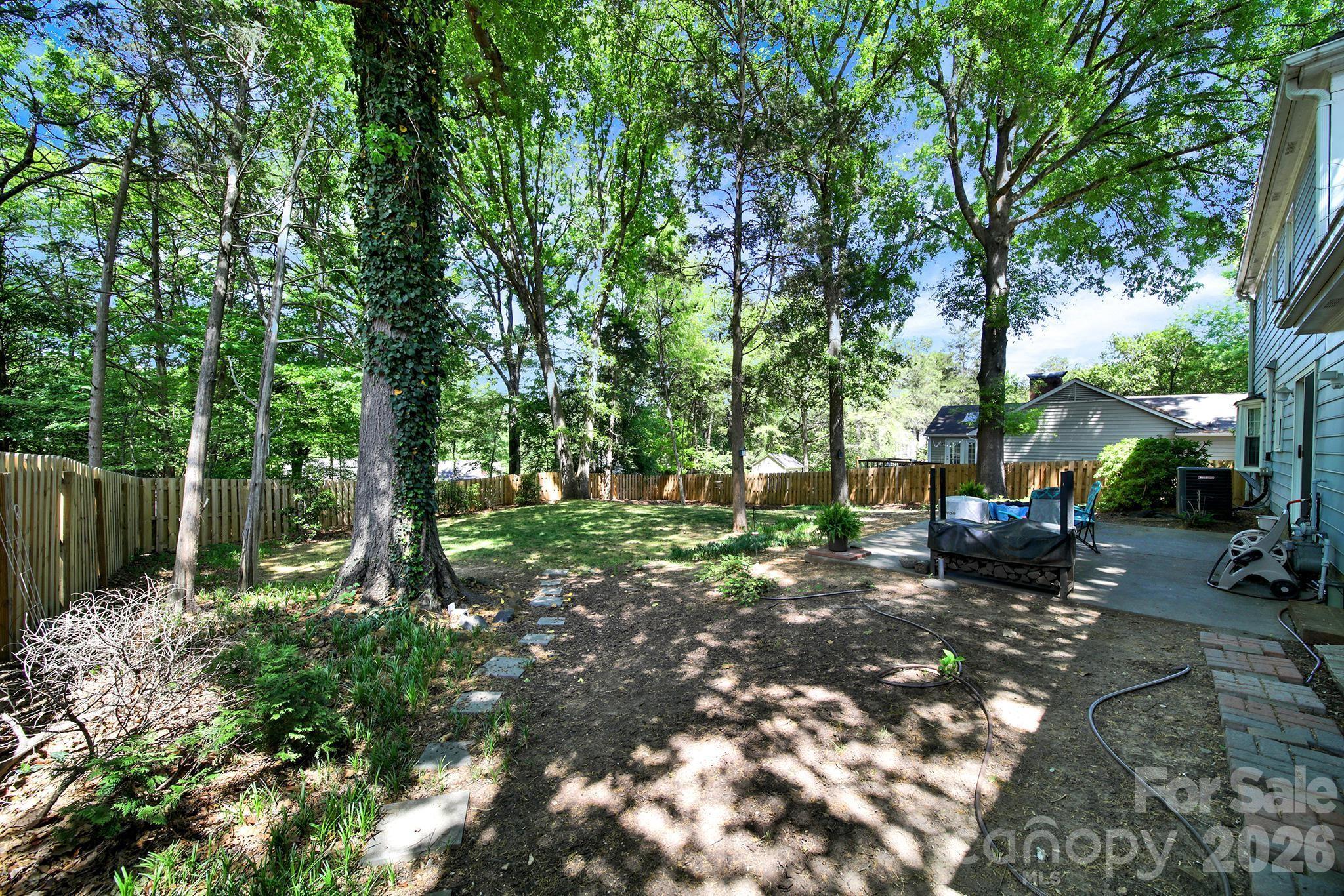 Photo 32 of 8802 Kirchenbaum Drive, Charlotte, NC