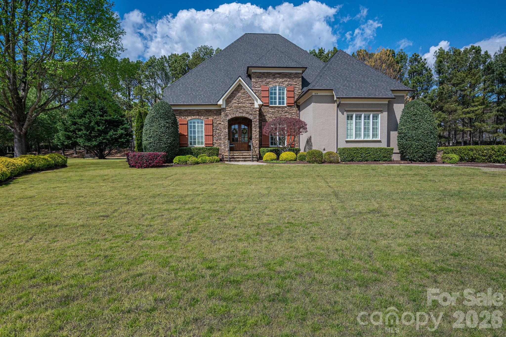 Photo 2 of 169 Cape Cod Way, Mooresville, NC
