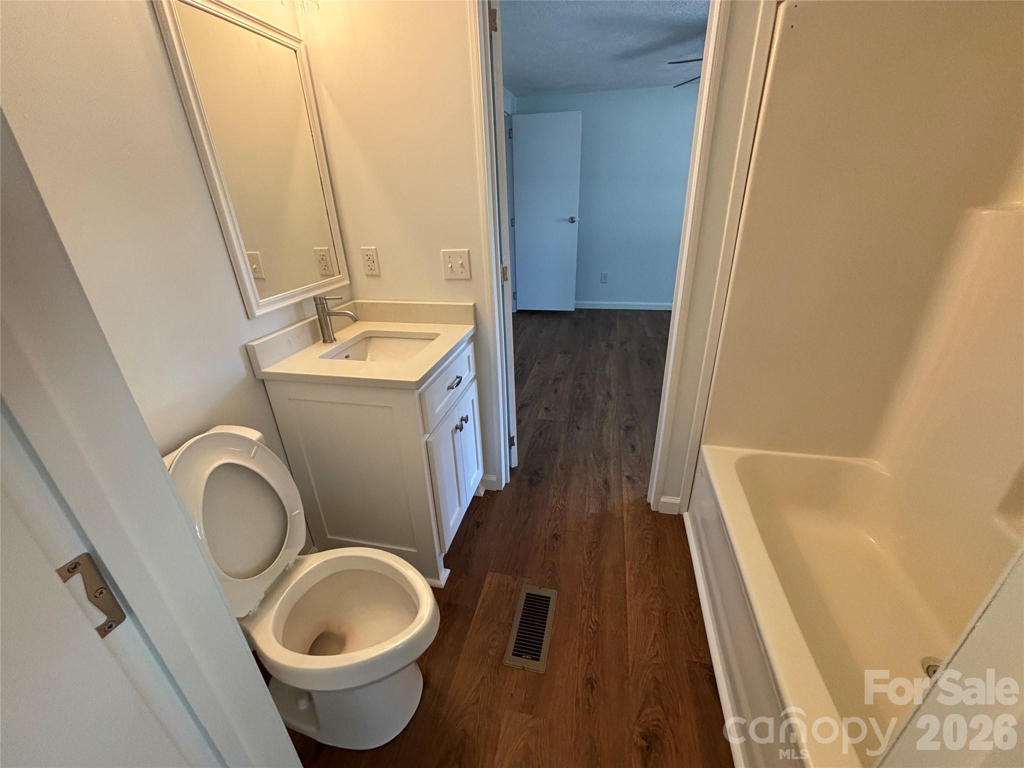 559 School Drive, Taylorsville, NC - photo 7 of 49