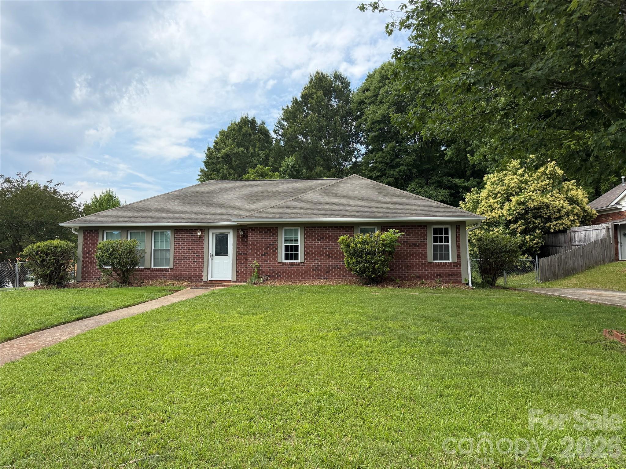 Home for sale at 7101 Riding Trail Road, Charlotte, NC — photo 1 of 26
