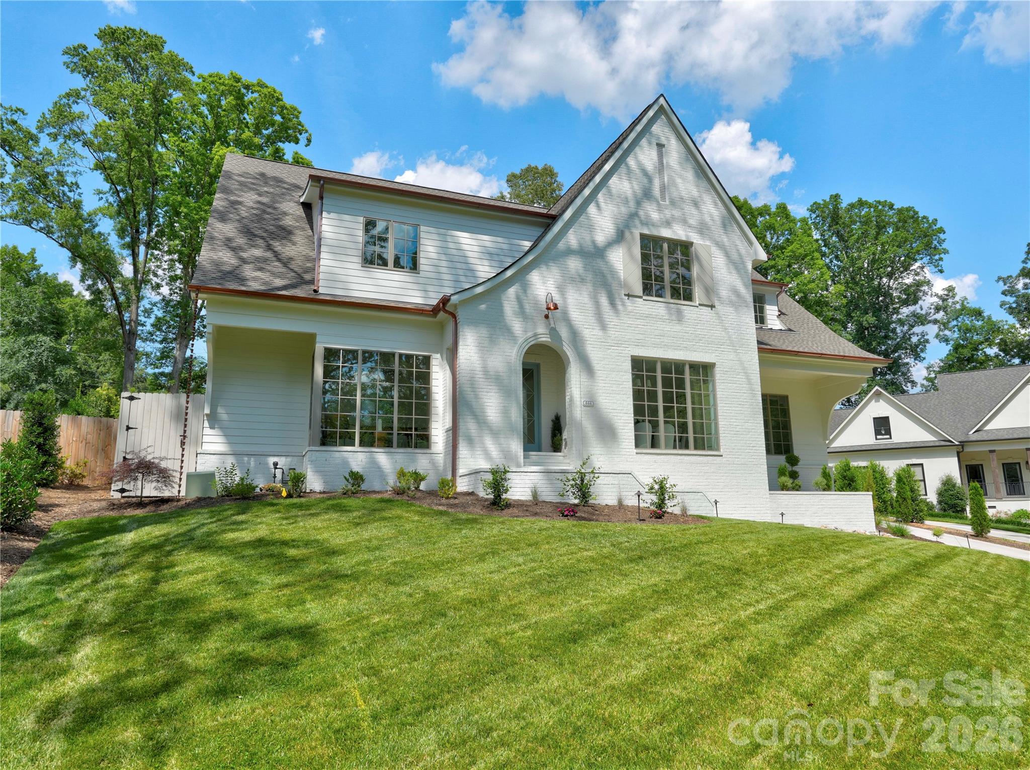 Photo 2 of 444 Hunter Lane, Charlotte, NC