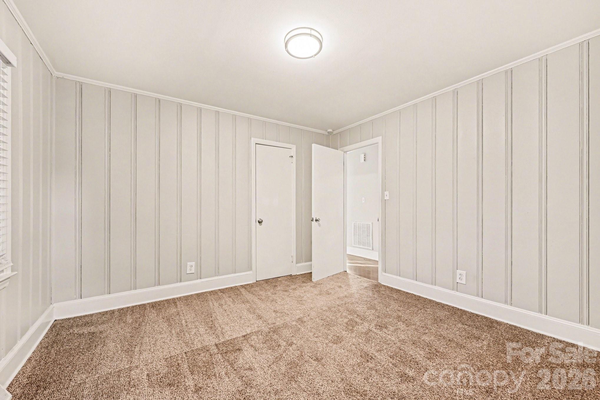 Photo 10 of 4726 Holbrook Drive, Charlotte, NC