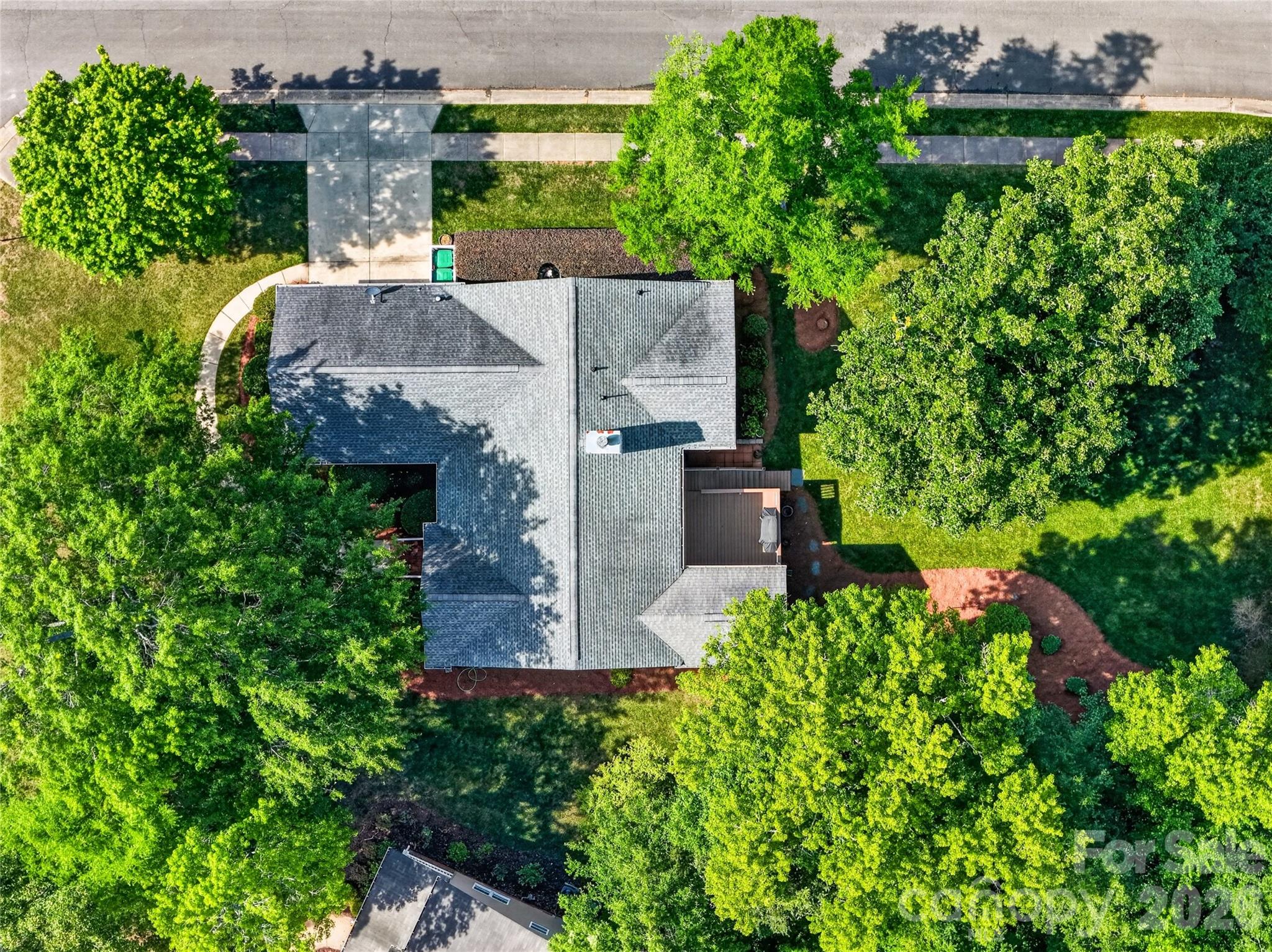 1918 Weighmont Court, Charlotte, NC - photo 29 of 31