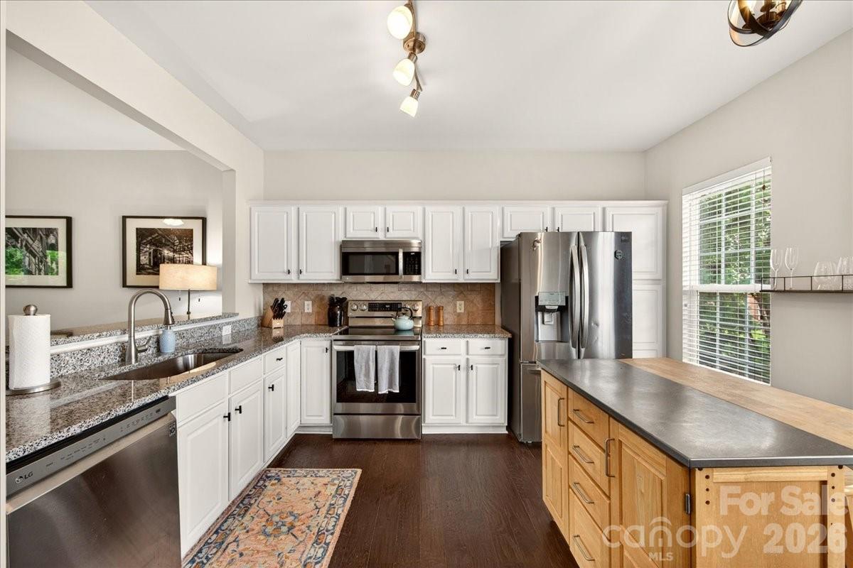Photo 4 of 5441 Werburgh Street, Charlotte, NC