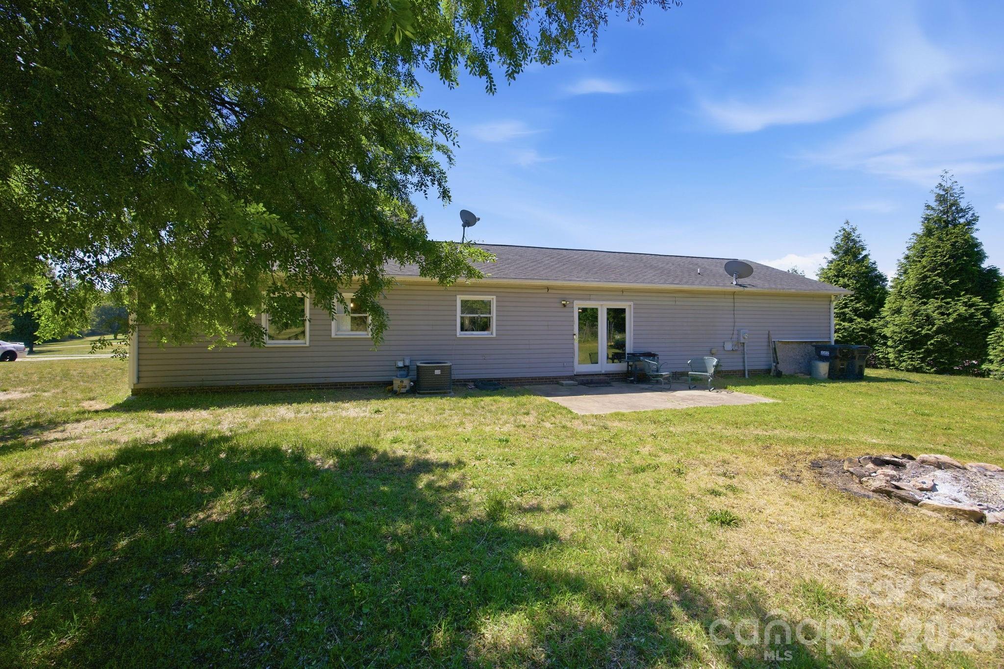 129 Salem Meadow Drive, Statesville, NC - photo 30 of 41