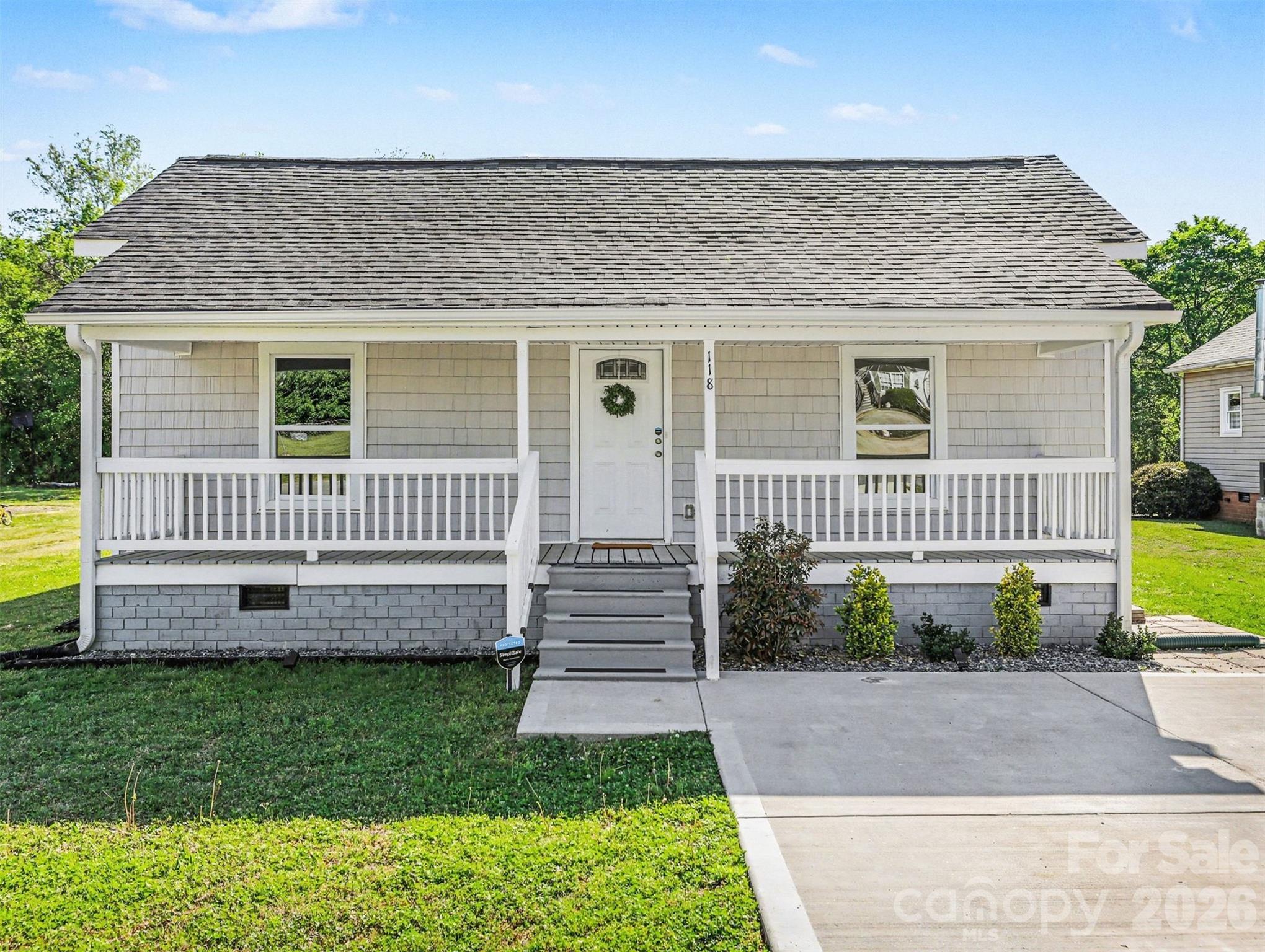 Photo 2 of 118 Glen Rae Street SW, Concord, NC