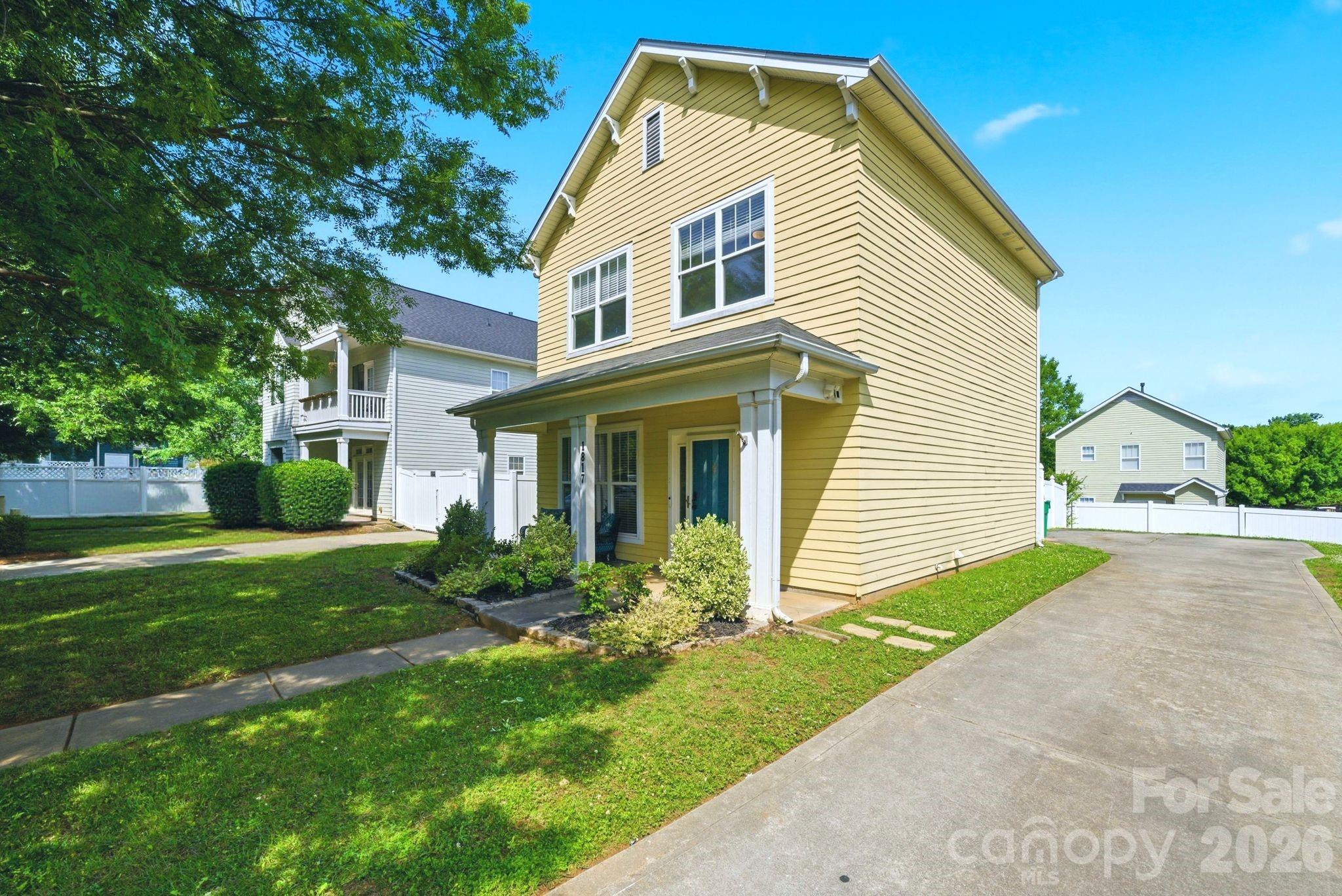 Photo 5 of 1817 Ethel Guest Lane, Charlotte, NC