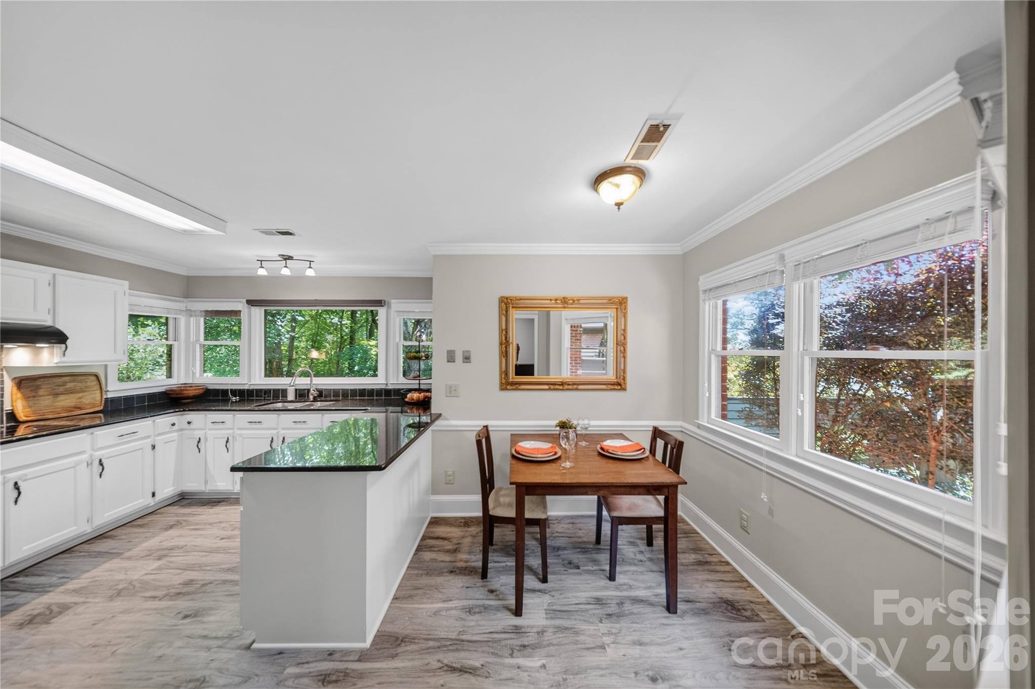 Photo 5 of 7407 Newmans Lane, Charlotte, NC