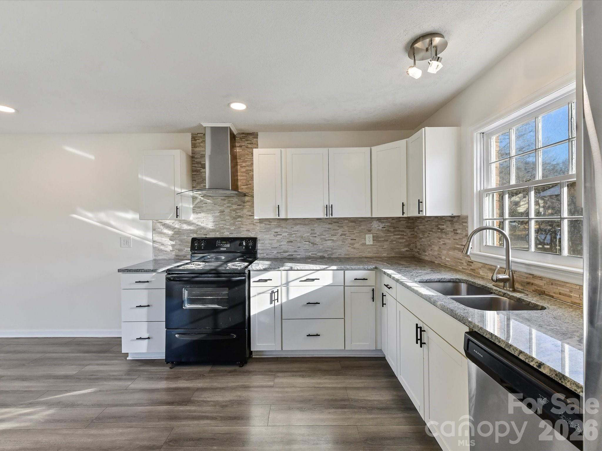 4008 Dunwoody Drive, Charlotte, NC - photo 8 of 21